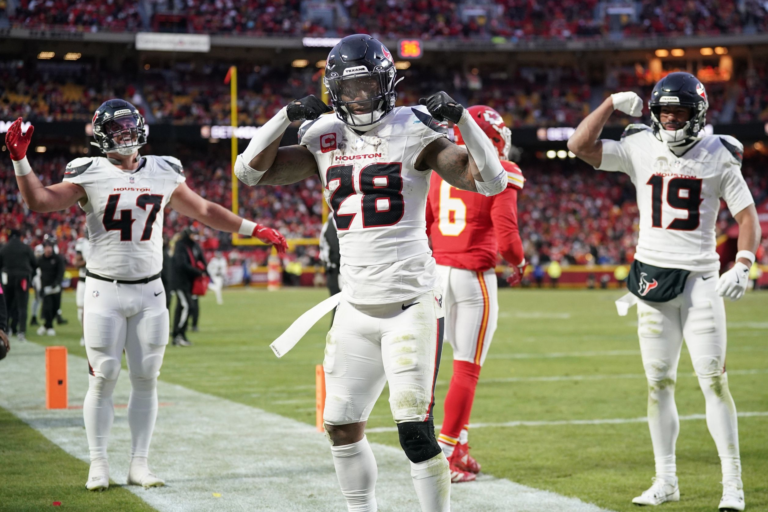 When Will Joe Mixon Return? Latest on Texans RB’s Injury and Unclear ...