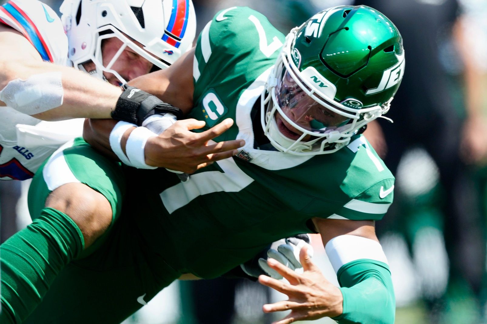 Justin Fields Injury Update: What's the Latest on the Jets QB's Status ...