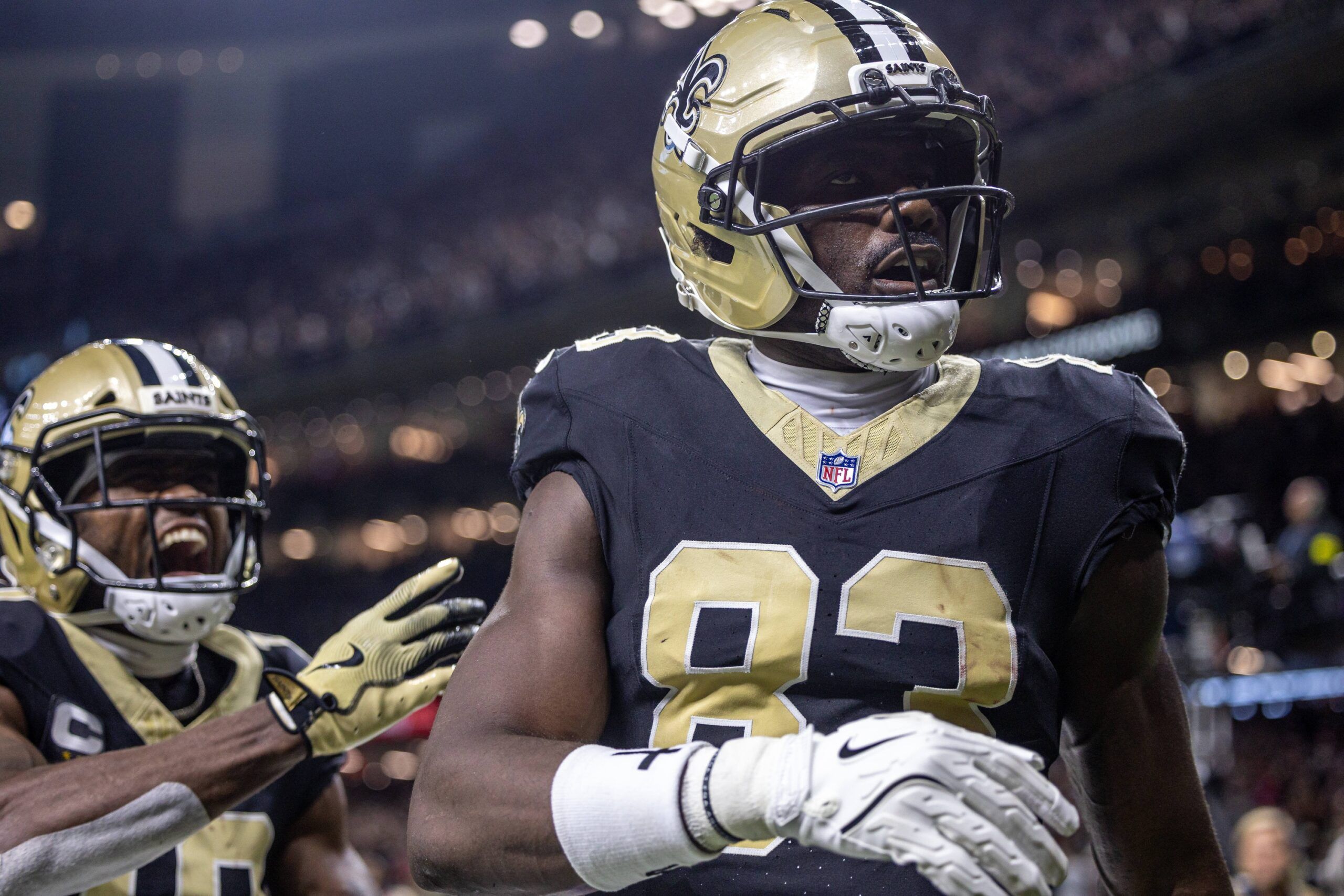 Fantasy TE Rankings: Week 11 Start/Sit Advice for Brock Wright, Greg Dulcich, Travis Kelce, Zach ...