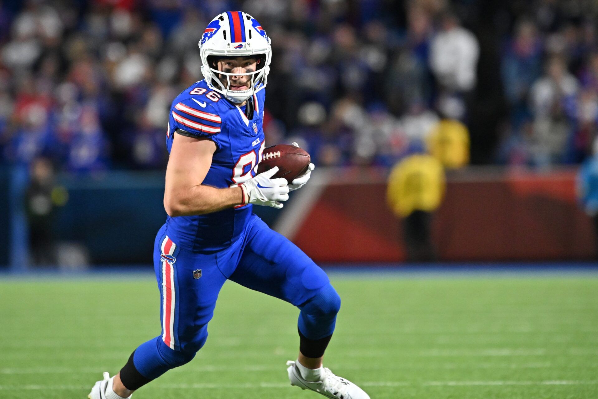Why Does Dalton Kincaid Have a Canadian Flag On His Helmet? A Look at the Bills TE’s Heritage