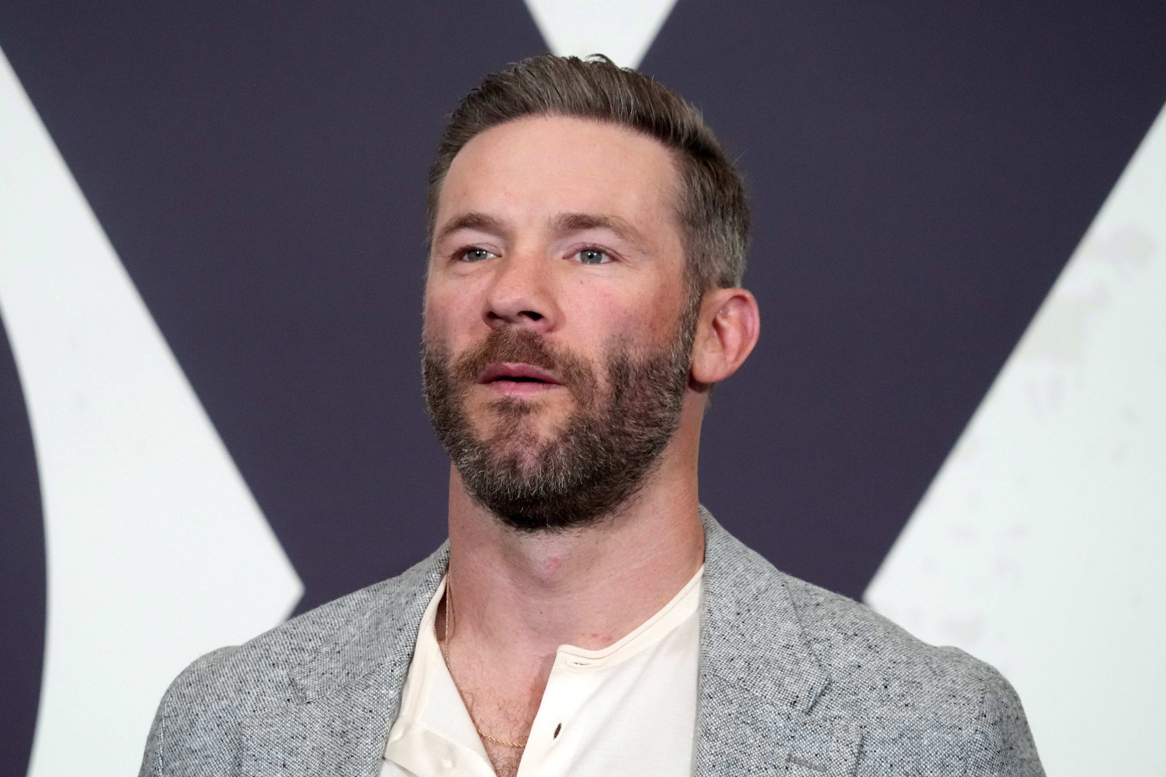 Julian Edelman Candidly Reacts to Patriots’ ‘Unbelievable, Surreal ...