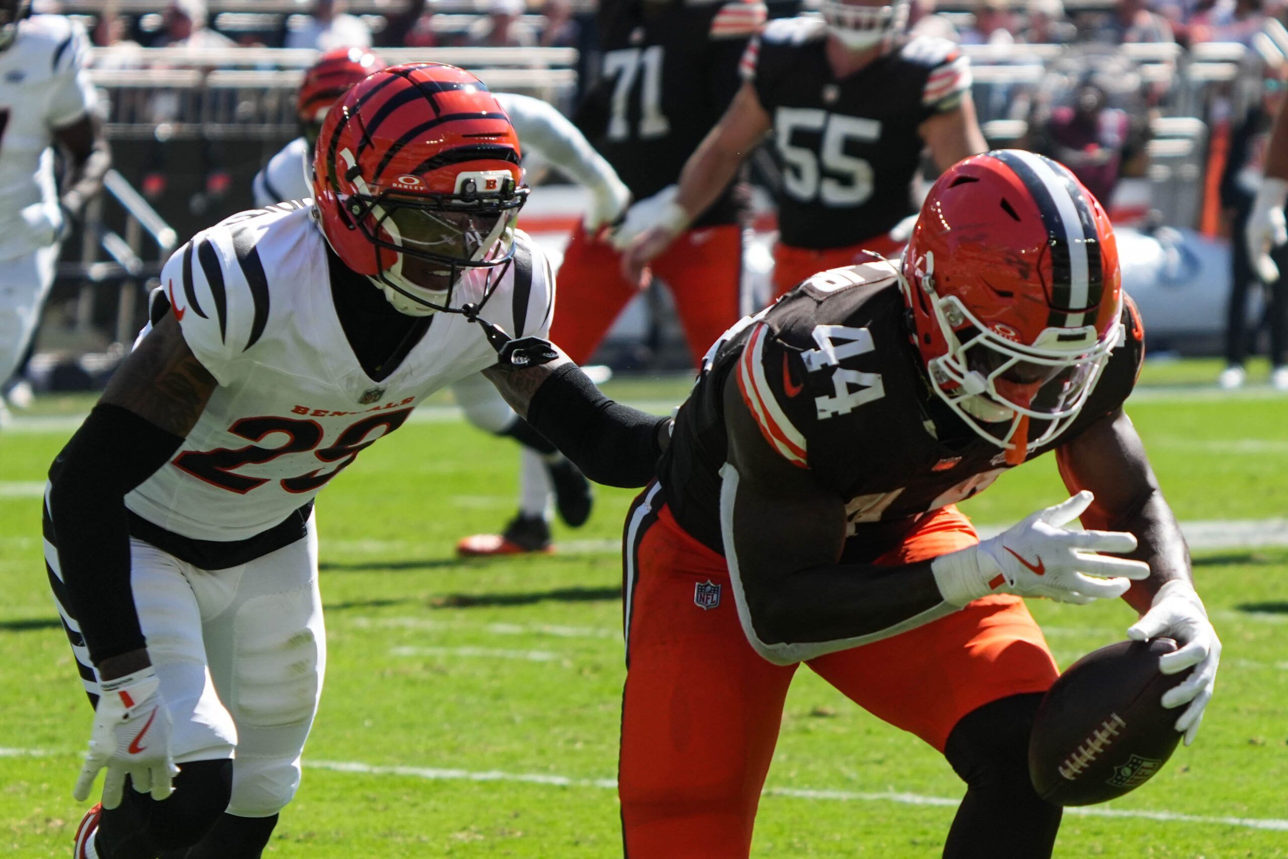 Harold Fannin Jr. Fantasy Hub: Week 6 Injury Update, Start 'Em/Sit 'Em ...