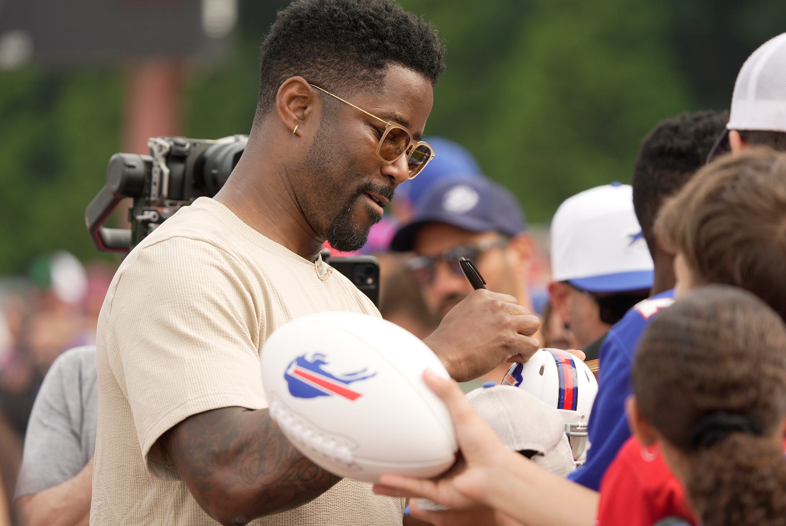 NFL Fans Troll Nate Burleson After Host Reveals Wild Decision