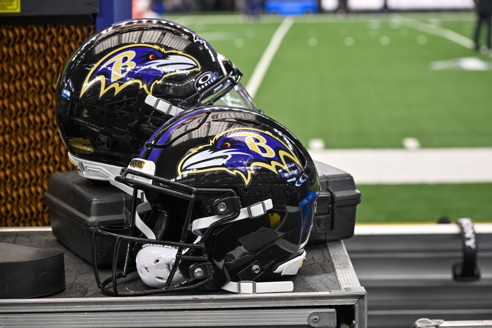 What Are the Lights and Animations at the Ravens-Lions MNF Game? A Look ...