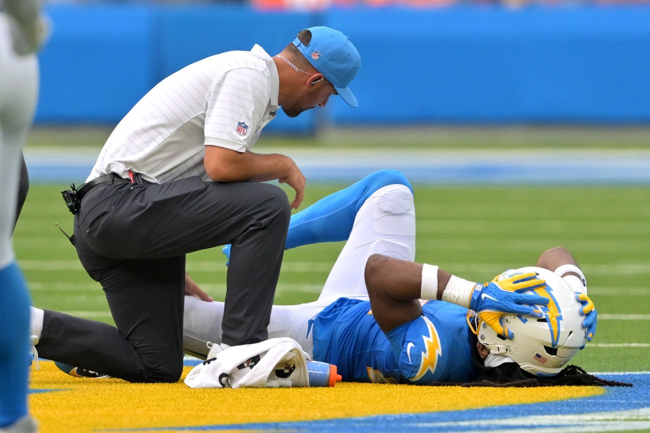 What Is Najee Harris’ Injury? Breaking Down Why the Chargers RB Is Sidelined and His Recovery ...