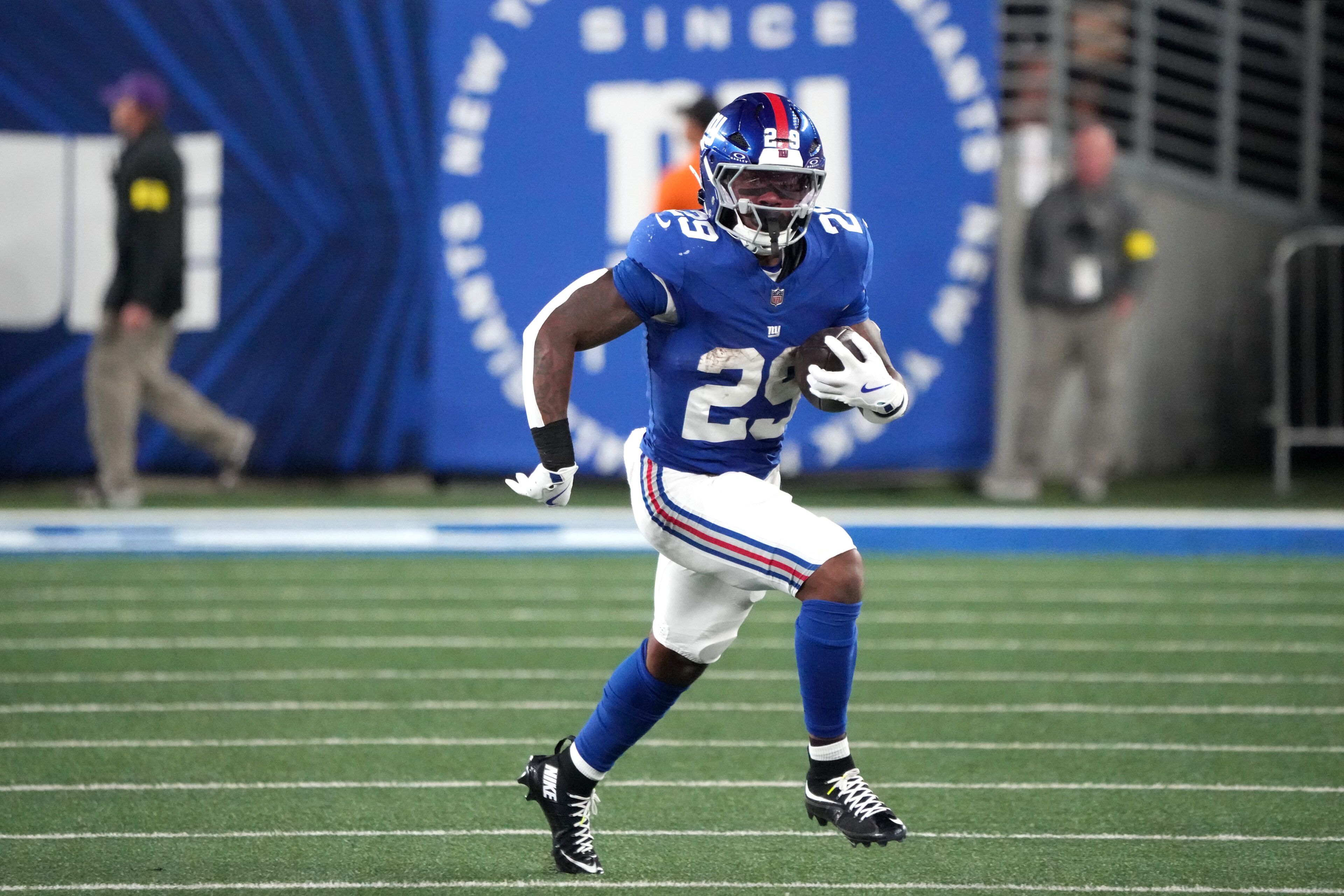 Tyrone Tracy Jr. Start/Sit: Latest Injury Update, Fantasy Outlook, and More