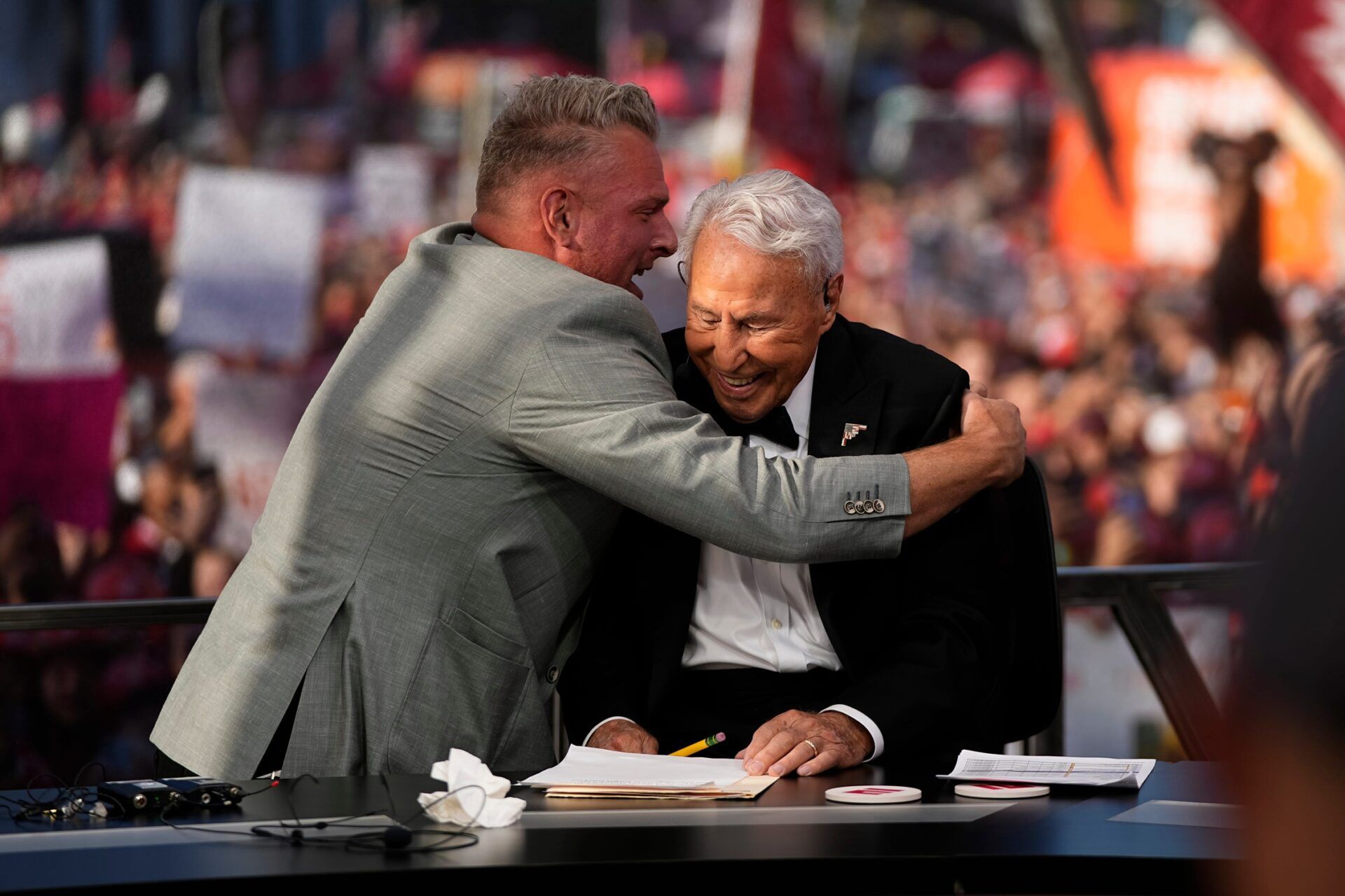 Will Lee Corso Replace Pat McAfee in GameDay Week 6? Explaining His New ...
