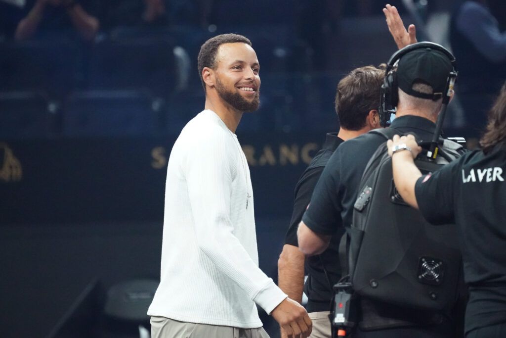 Stephen Curry Reveals Eye-Opening Advice He Got From LeBron James ...