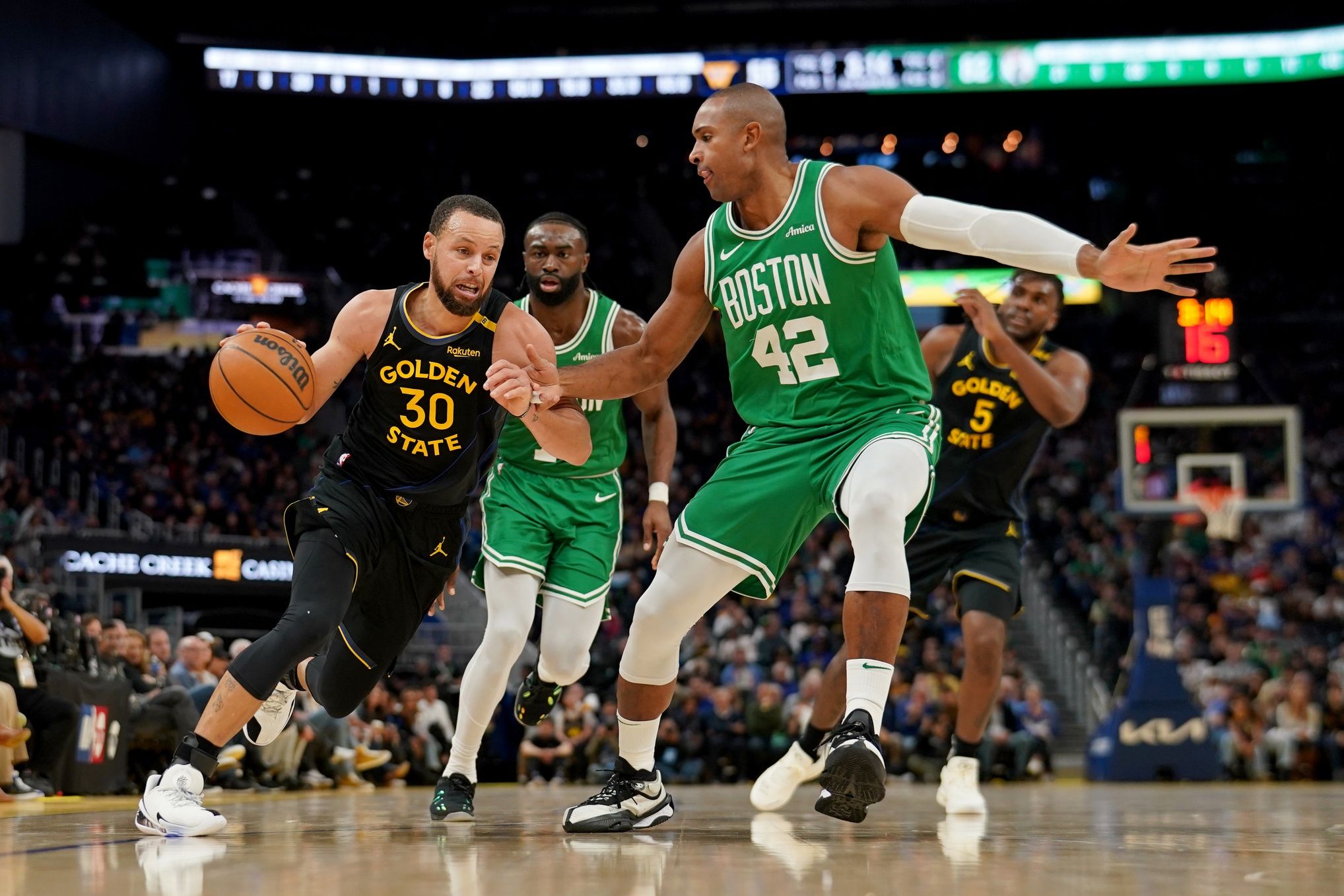 Warriors Finally Sign 5-Time All-Star To Capitalize on Stephen Curry’s ...