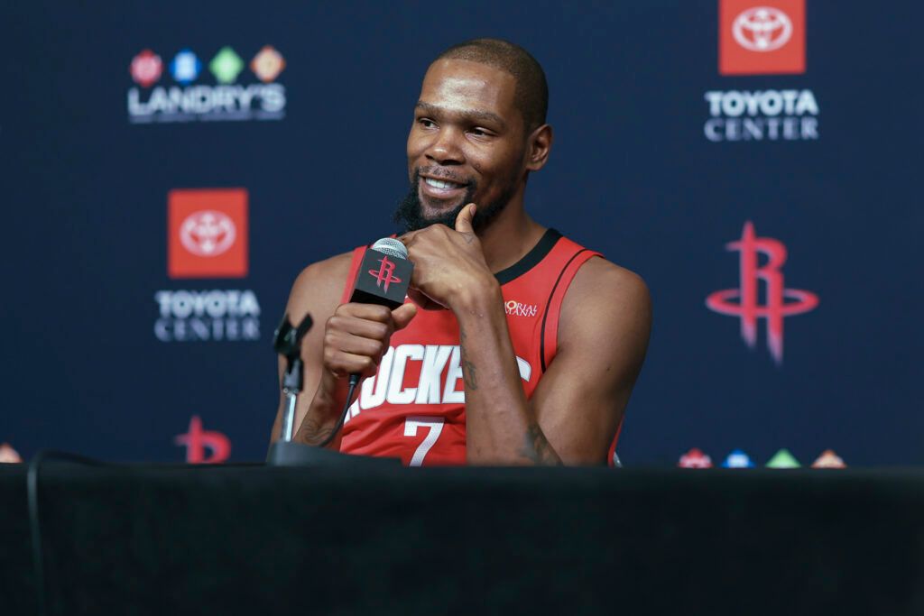 Rockets Star Kevin Durant Shoots His Shot at NFL Host Kay Adams in Viral Clip