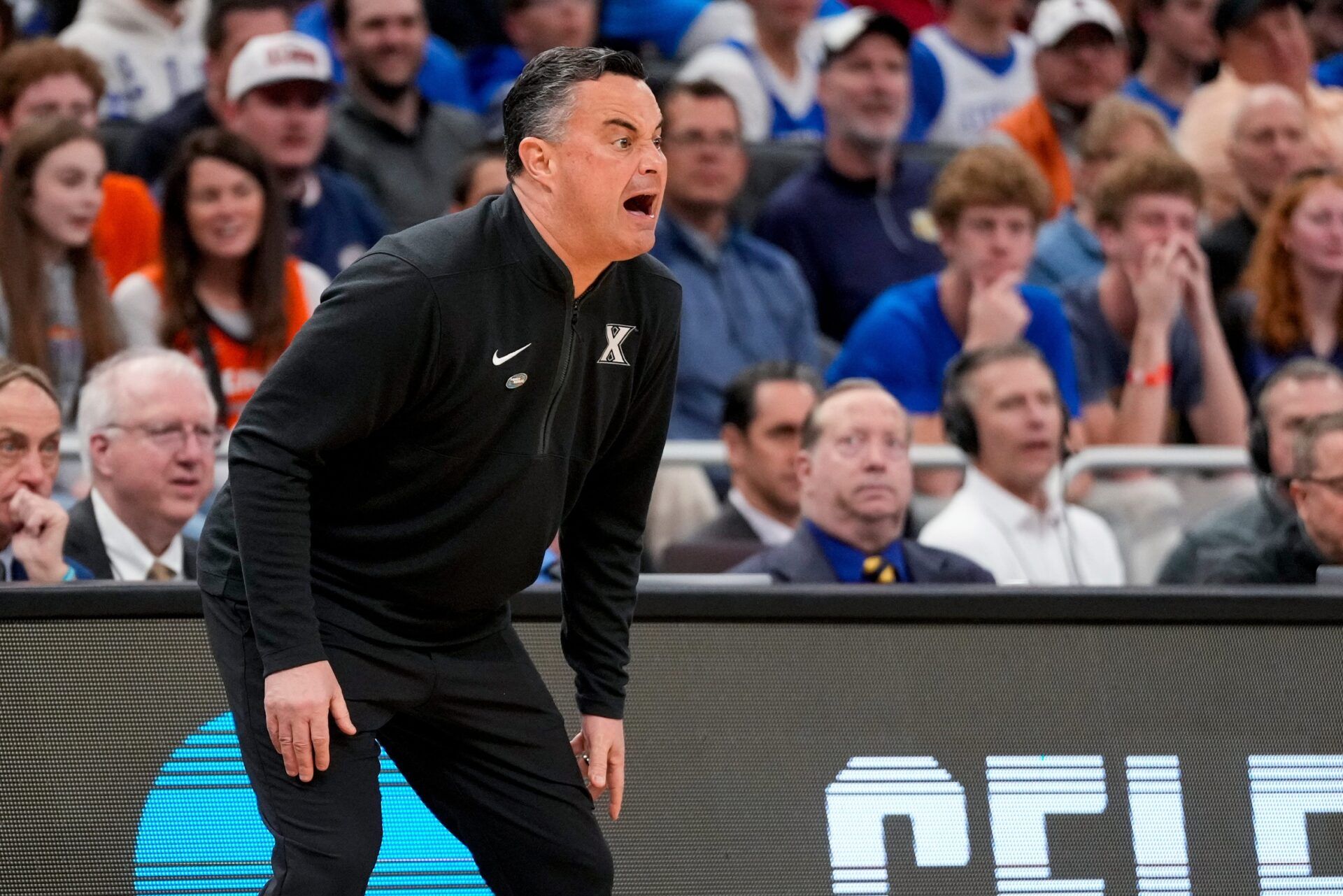Texas HC Sean Miller Gives Injury Update on Tramon Mark and Lassina ...