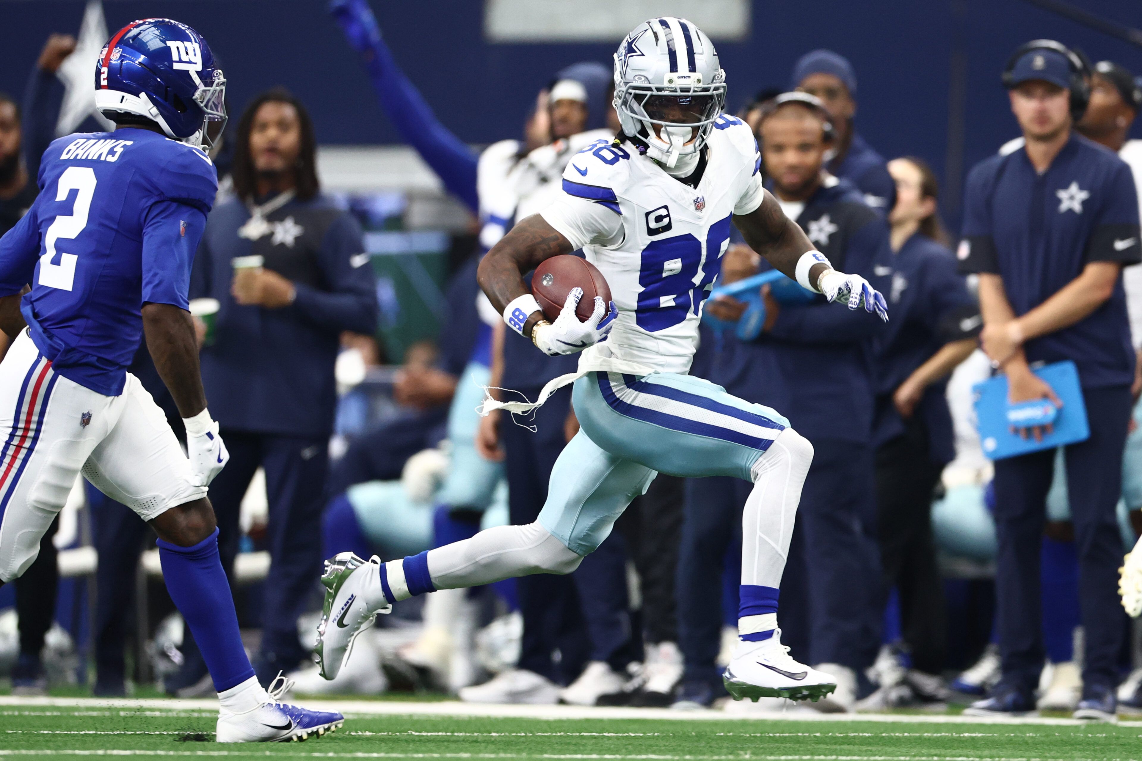 Is CeeDee Lamb Playing in Week 5? Latest on Cowboys Star’s Status for ...