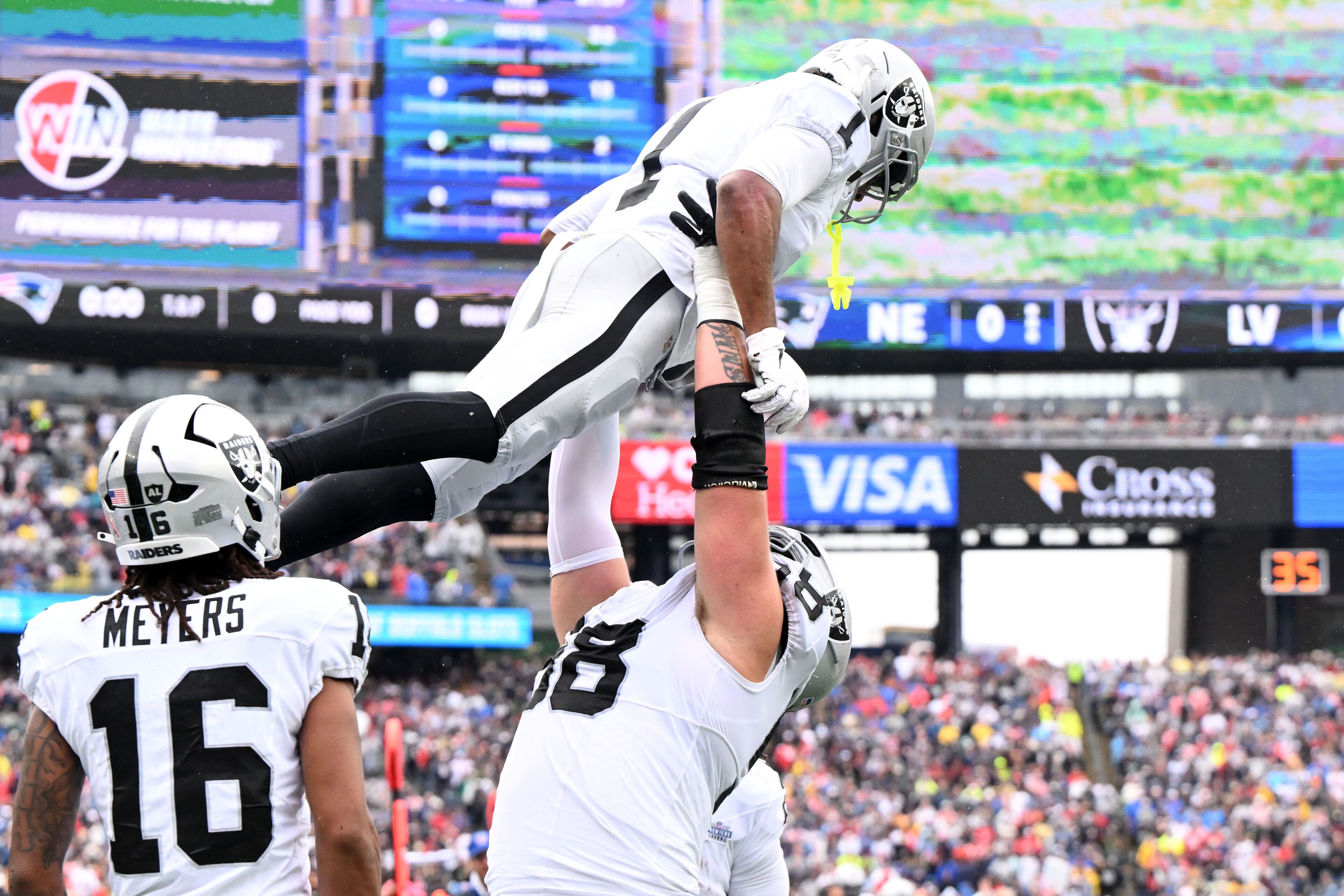 Tre Tucker Fantasy Football Waiver Wire: Should Managers Pick Up the ...