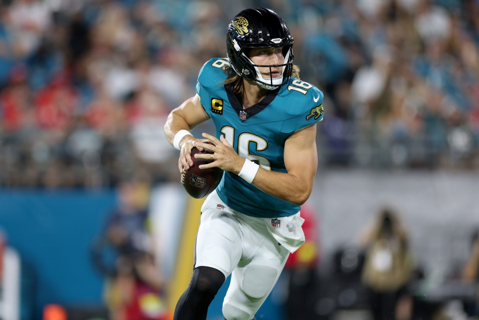 WATCH: Trevor Lawrence's Failed Goal Line Play Causes Controversy During Chiefs-Jaguars Game