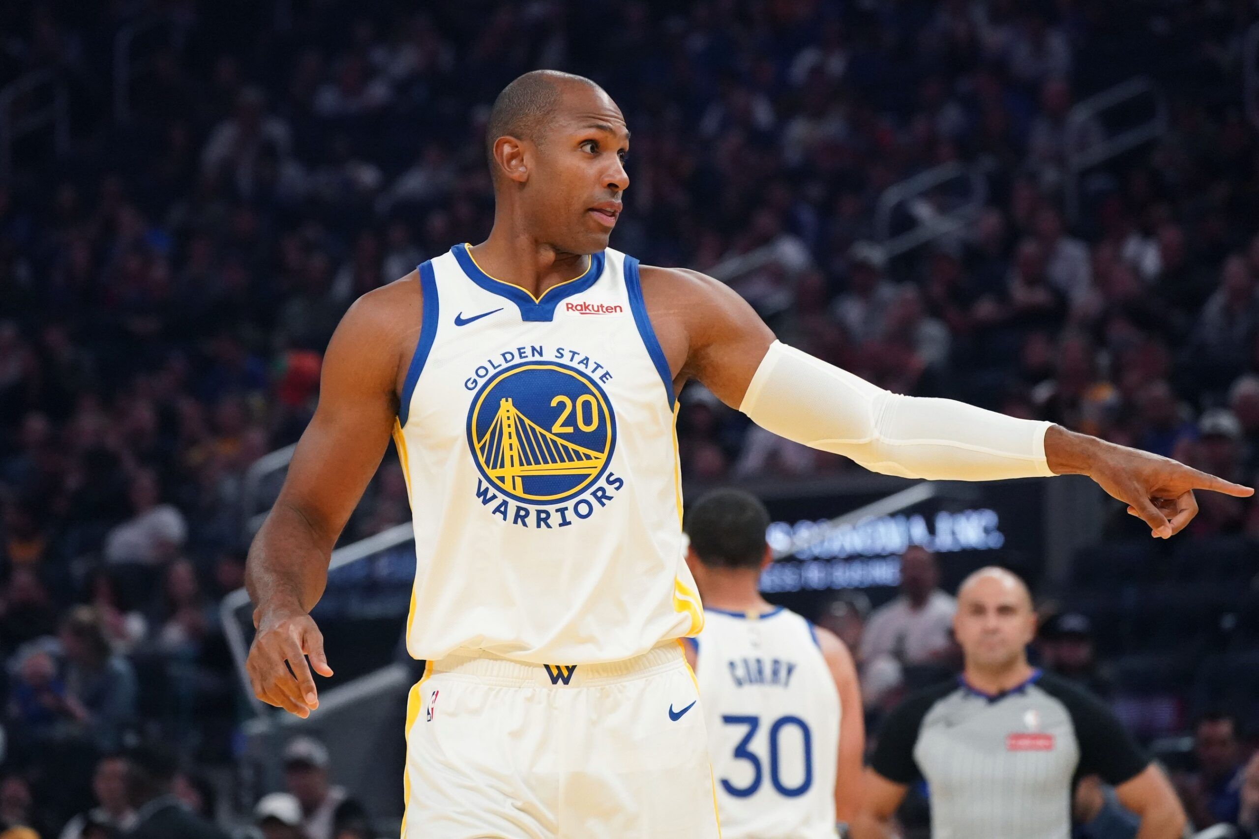 Al Horford Aims To ‘Take Advantage’ of Stephen Curry’s Sensational ...