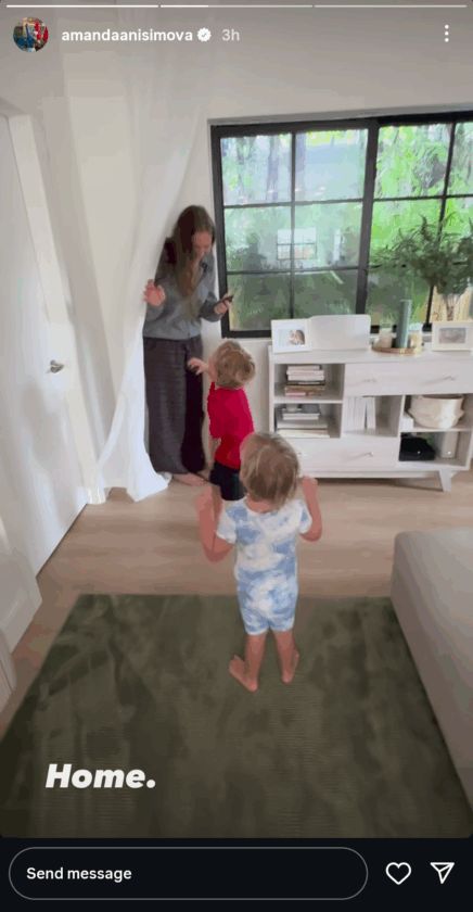 Amanda Anisimova Finally Reunites With Nephews, Days After Adorable ...