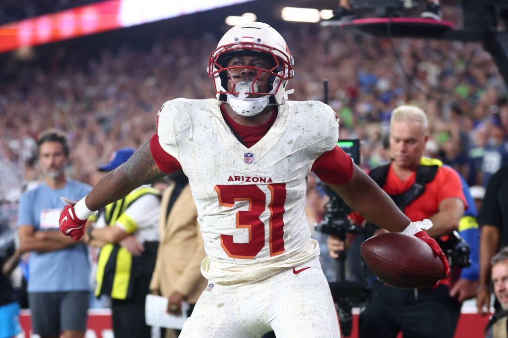 Should You Start Arizona Cardinals RBs Michael Carter or Emari ...