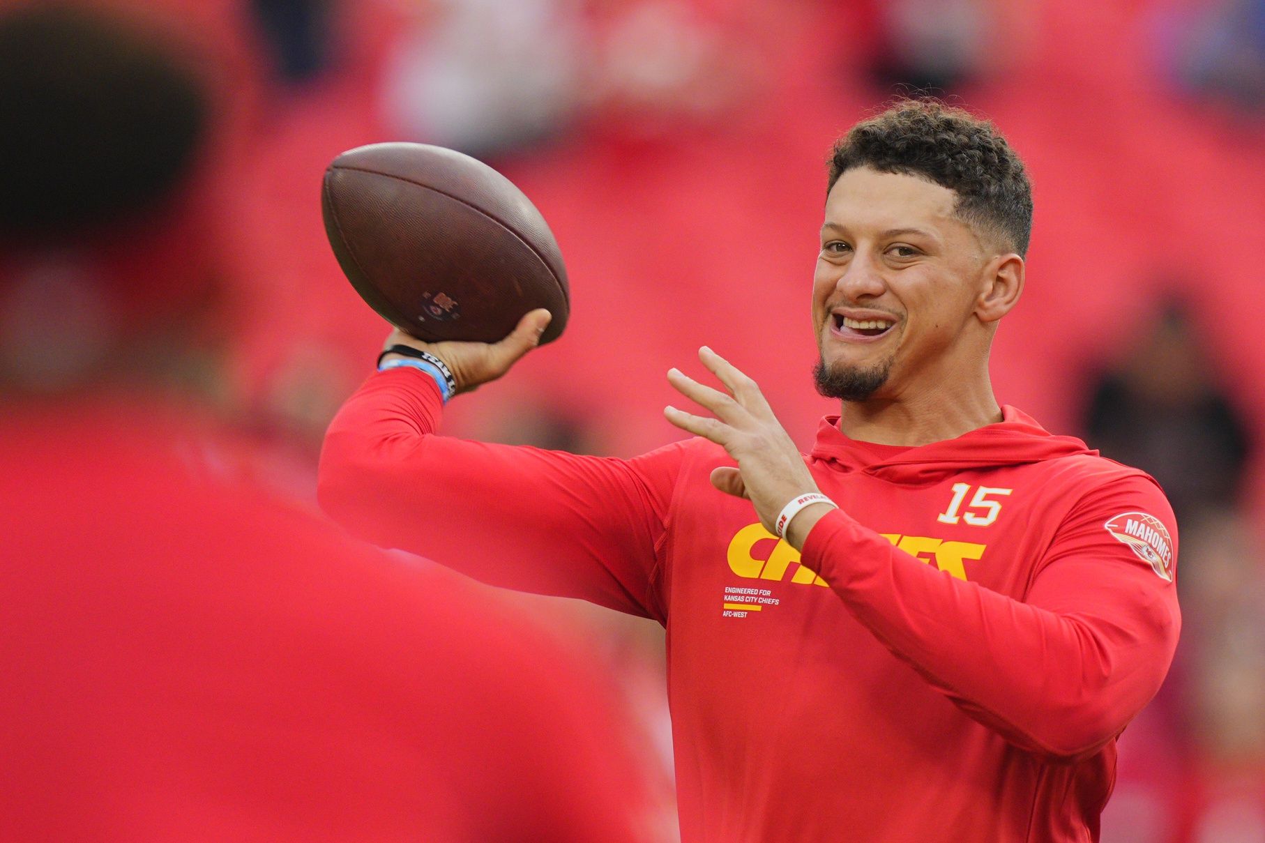 Patrick Mahomes Sends Clear Message After Lions’ Brian Branch Starts Fight With JuJu Smith-Schuster