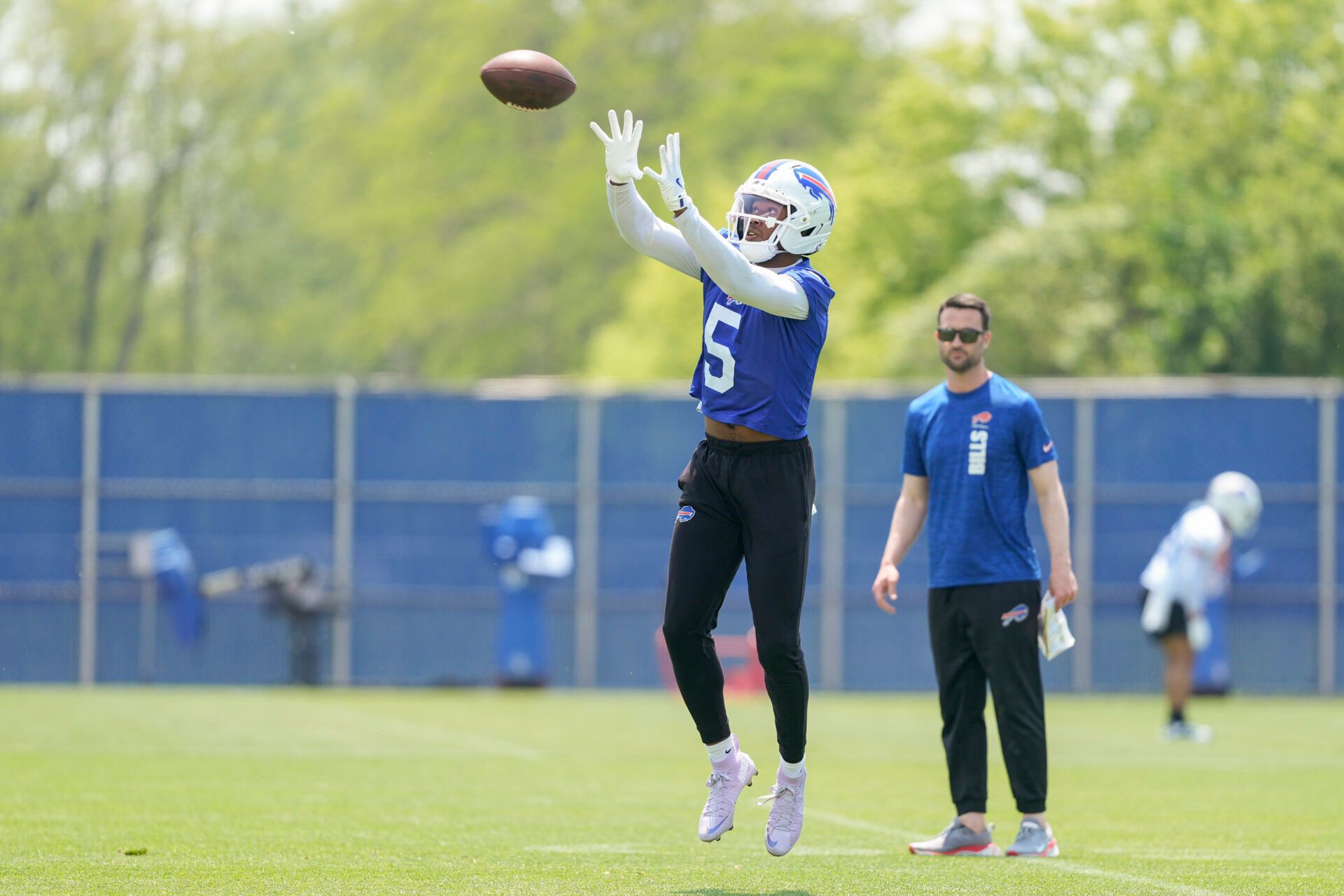 Josh Palmer Injury Update: Latest on Bills WR After Exiting Week 6 Game ...
