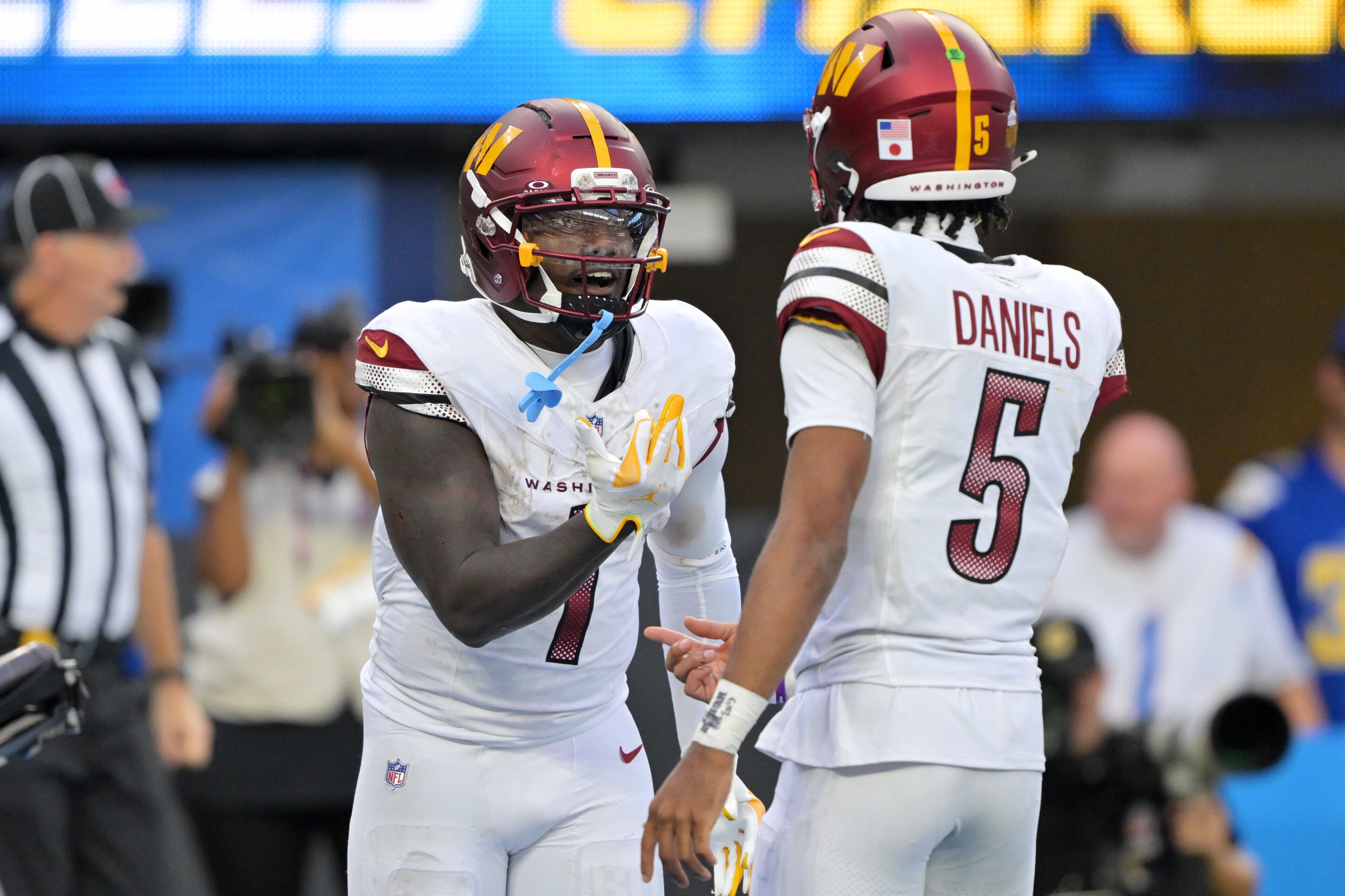 Is Deebo Samuel Sr. Injured? Breaking Down the Commanders WR’s Slow ...