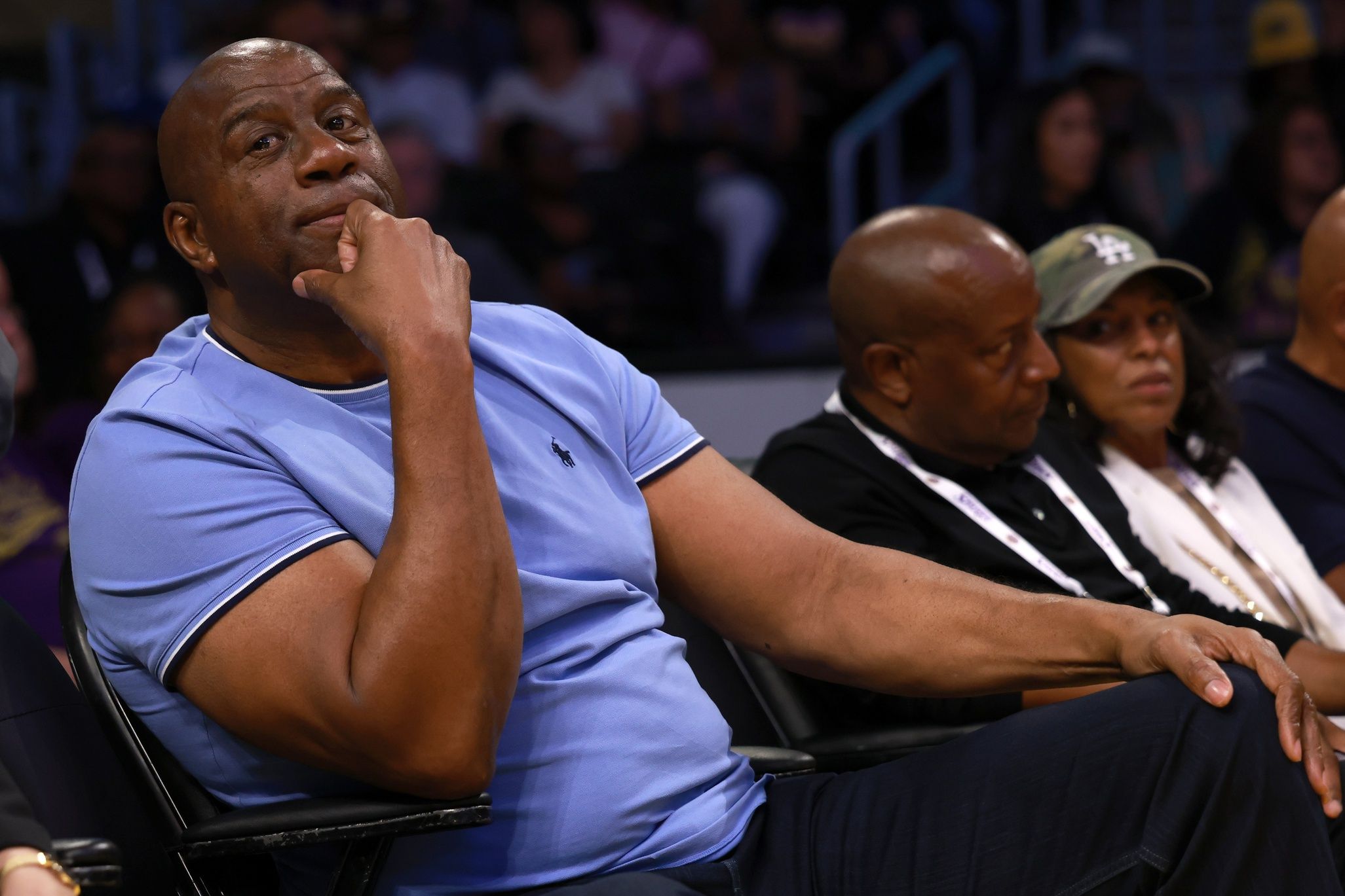 Lakers Legend Magic Johnson Makes Bold Statement Before Dodgers-Brewers ...