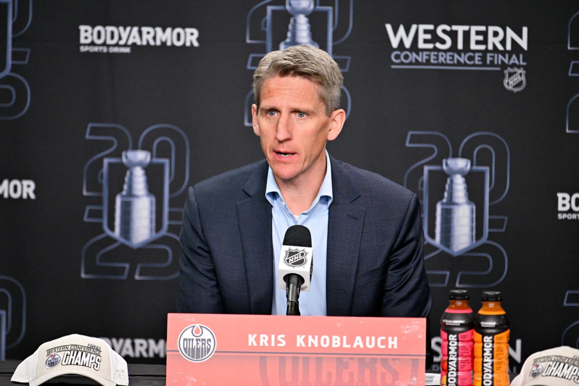 Oilers HC Gets Brutally Honest on Unacceptable Part Of Edmonton's 4-2 ...