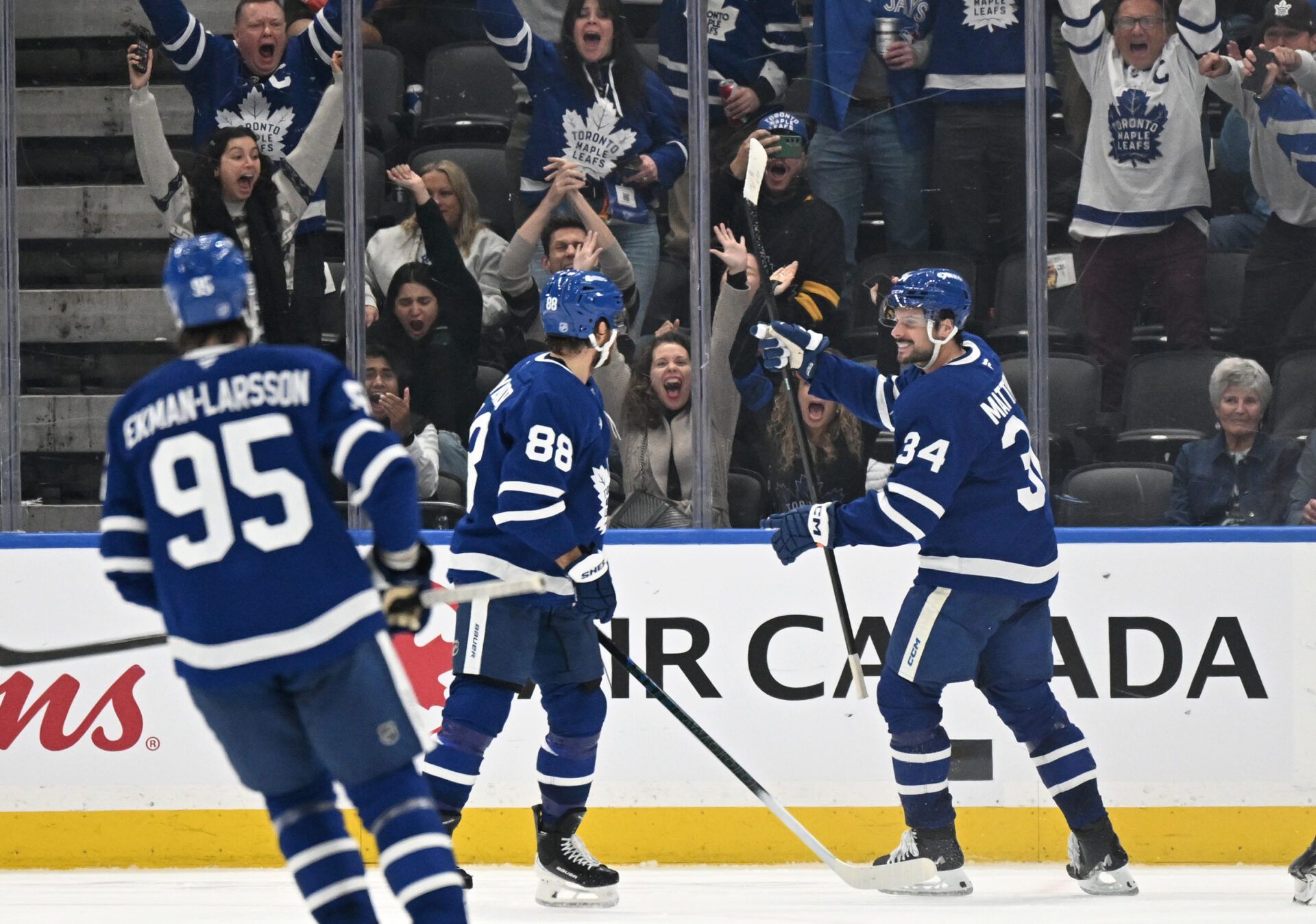Maple Leafs Locker Room ‘Unanimously’ Demands NHL Rule Change | PFSN