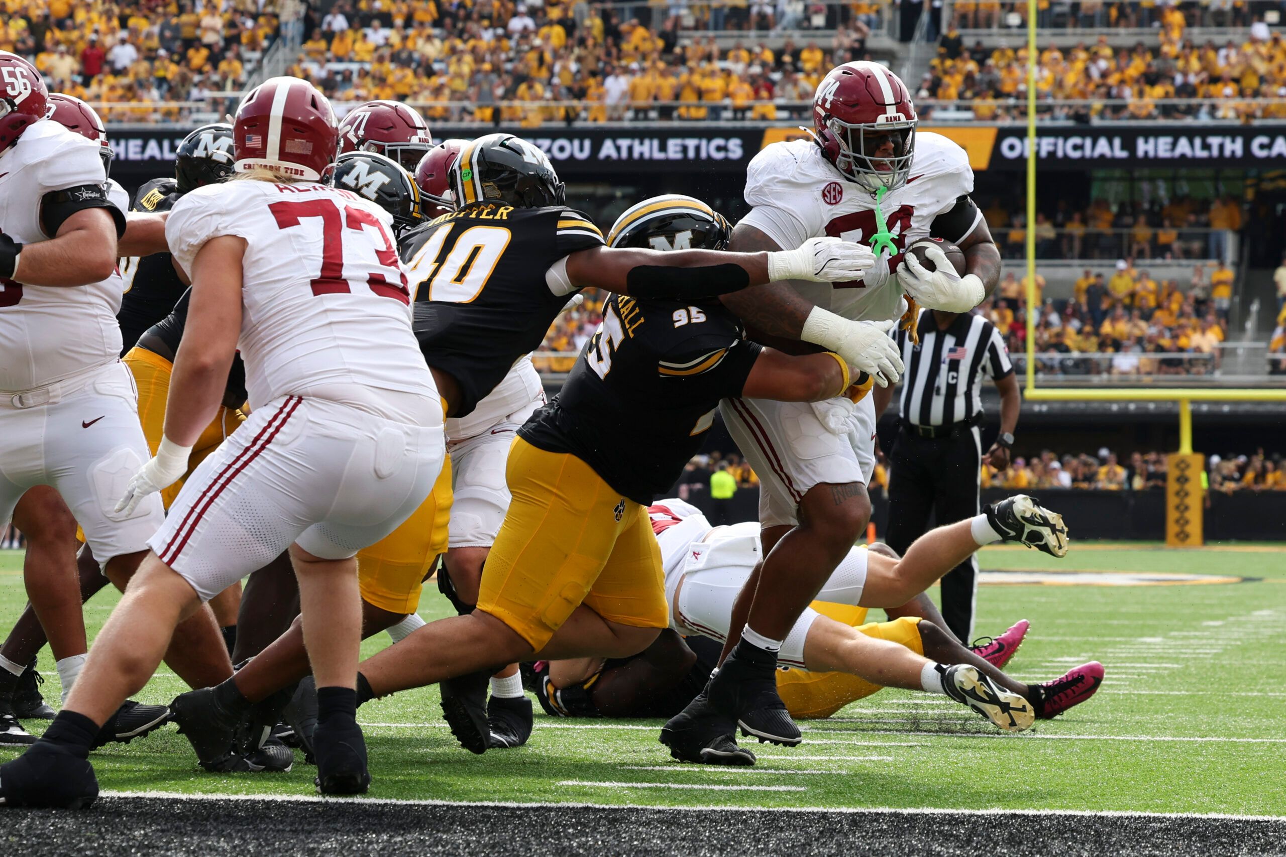 Tyler Booker and JC Latham Warned Alabama OT As NFL Intel Forced Him ...