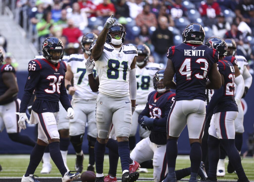 Who Are the Texans-Seahawks Announcers? A Look at ABC’s Broadcast Team ...