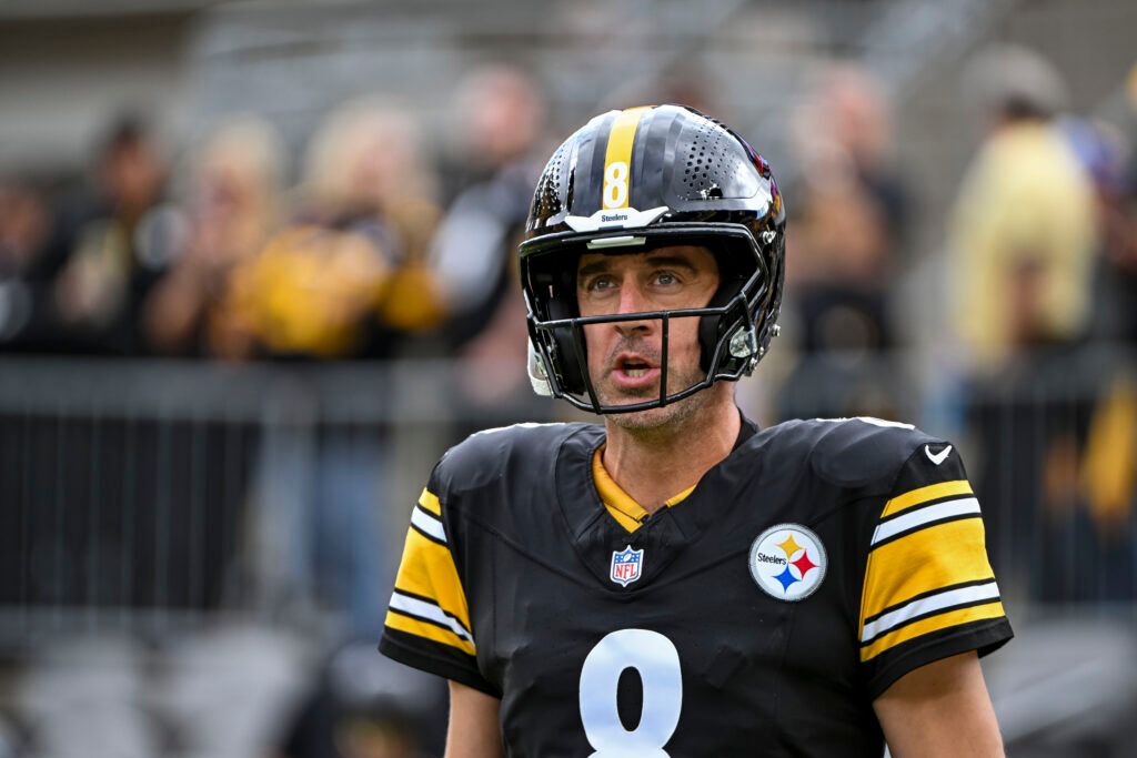 Aaron Rodgers Announces Surprise Decision Ahead of Highly Anticipated ...