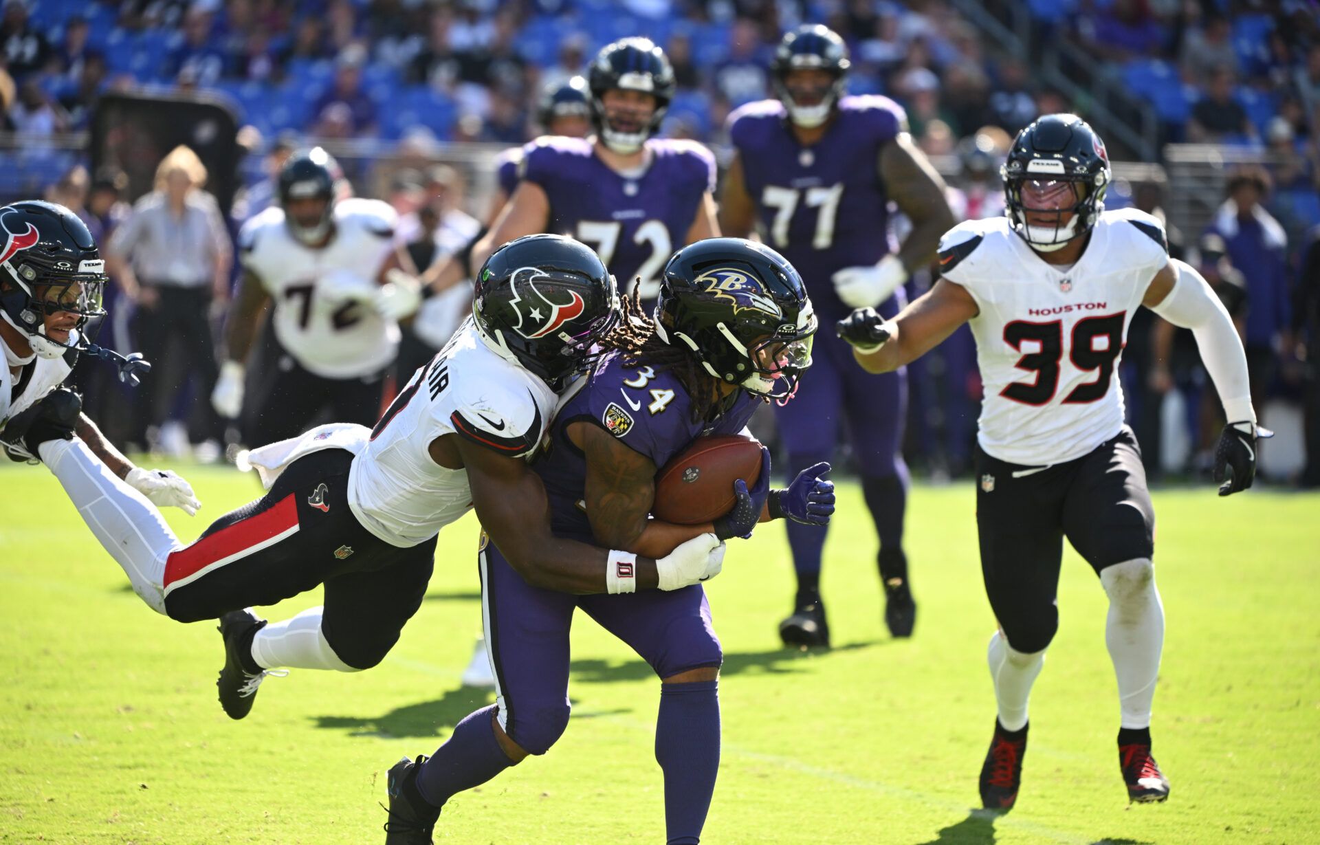 Week 8 Fantasy Defense Rankings: Top Streamers Include Texans and Bears