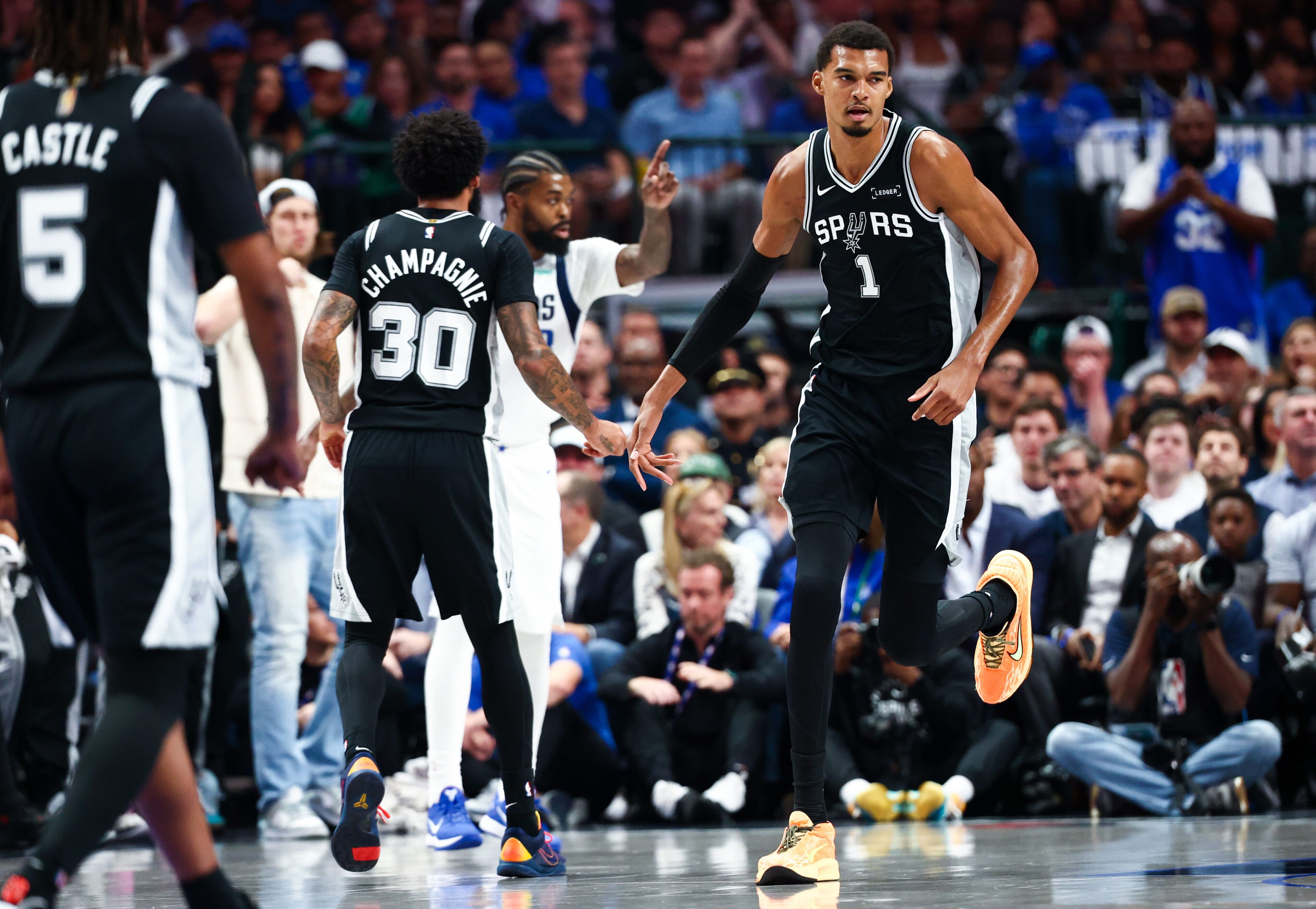 'It's Wemby's League,' 'AREA 51 HAS ARRIVED' -- NBA World Reacts to Victor Wembanyama Dominating ...