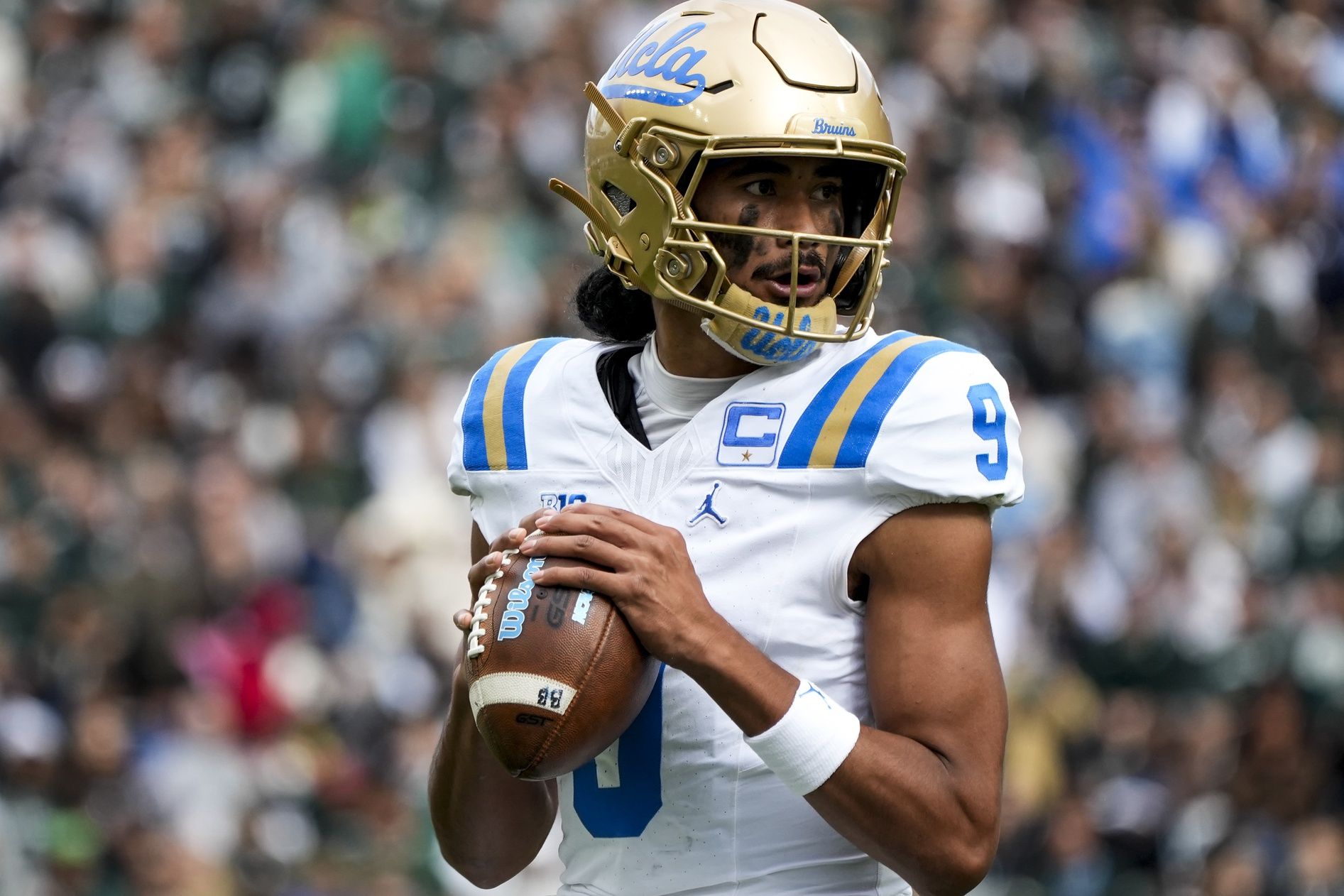 Nico Iamaleava's Turnaround Credited to $355,000 UCLA Asset as ‘Messy ...
