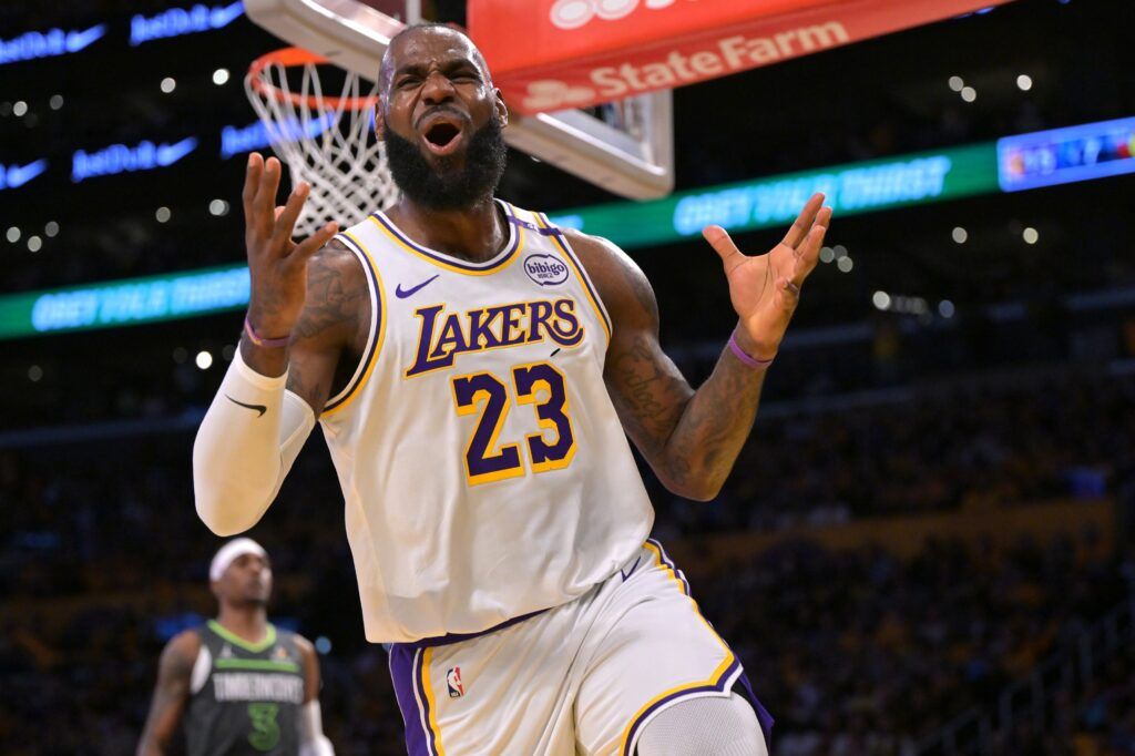 NBA Fans React As LeBron James’ Resurfaced ‘Bet Is My Middle Name’ Post ...