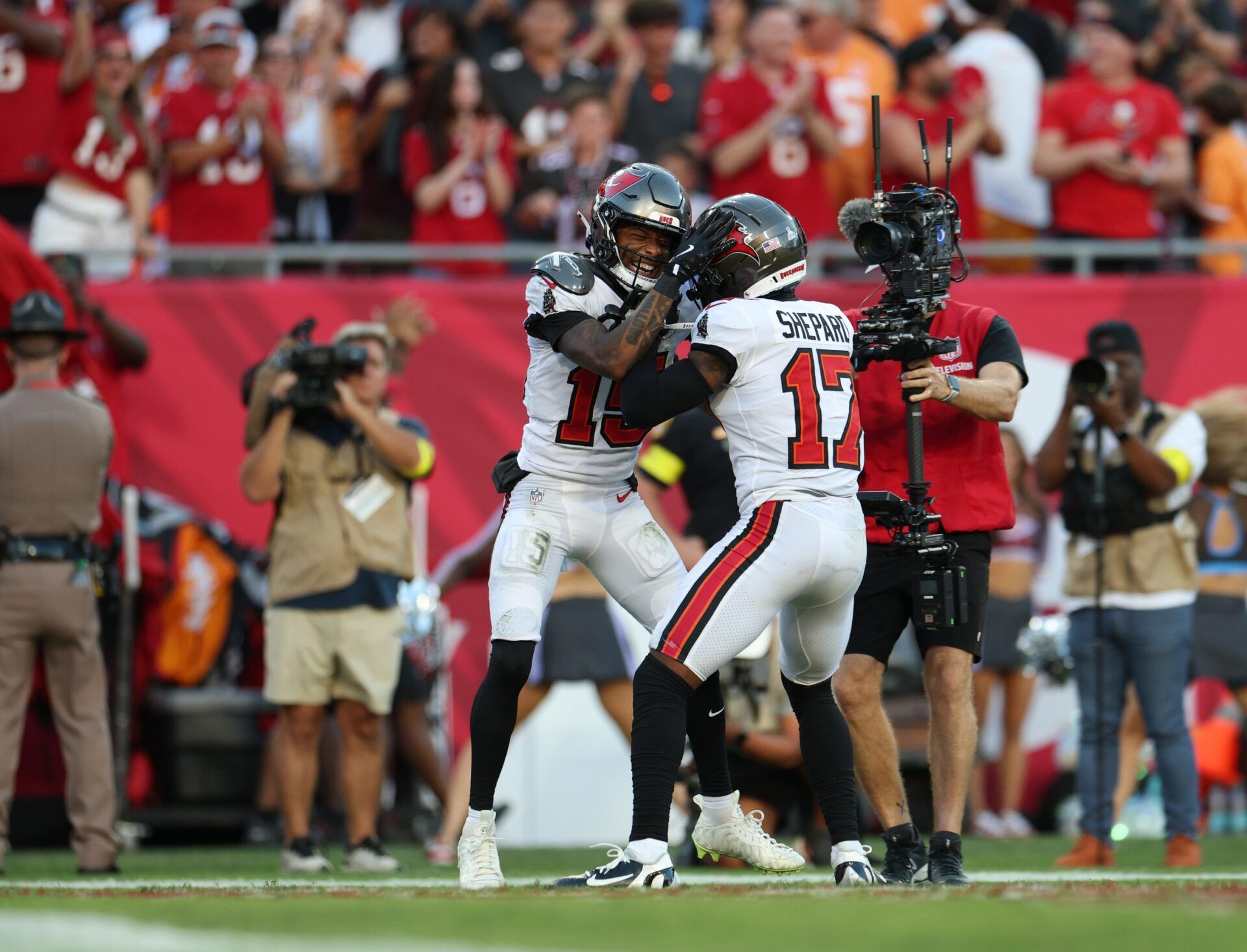 Should You Start Tampa Bay Buccaneers WRs Tez Johnson or Sterling ...
