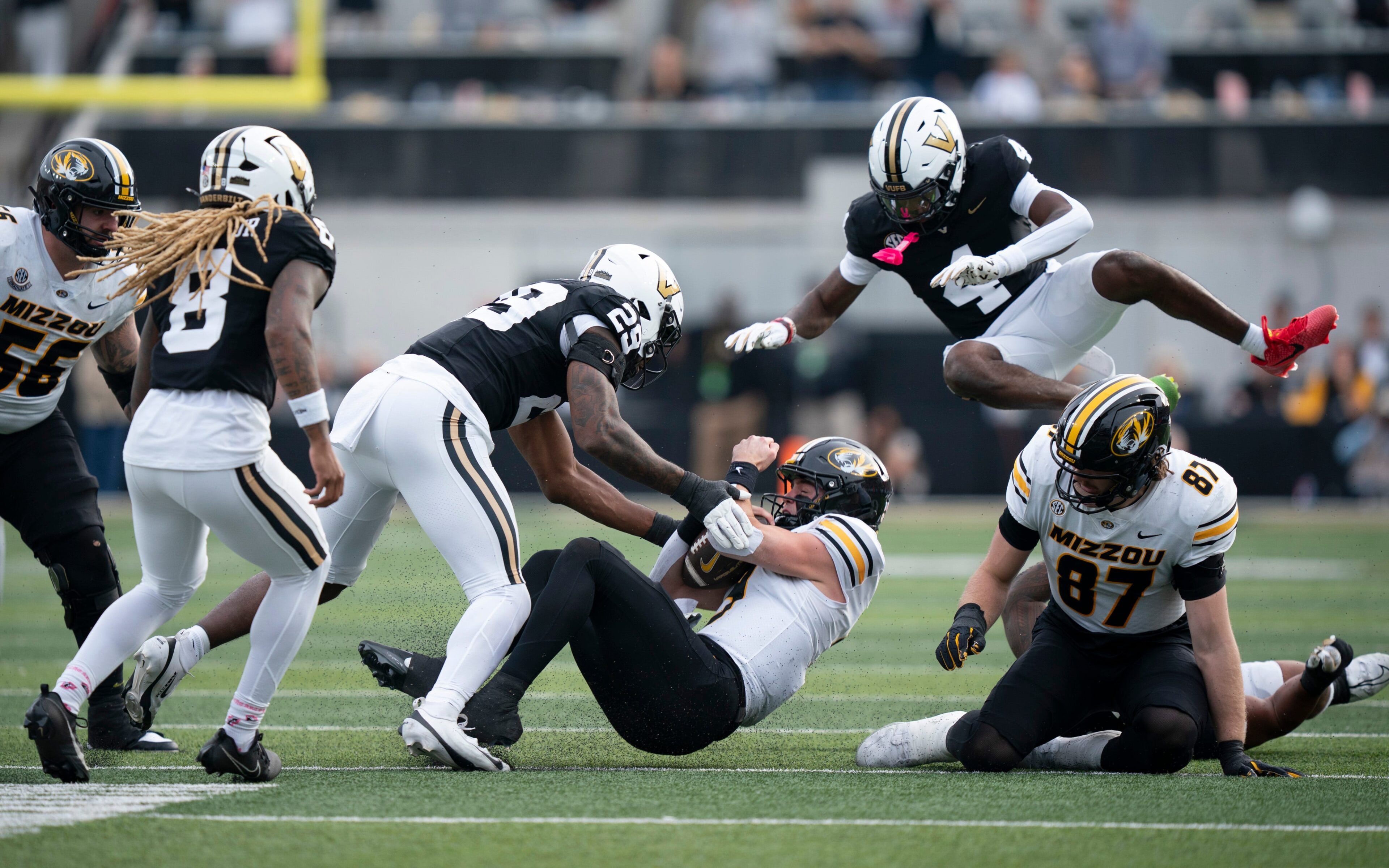 What Happened to Beau Pribula? All About Missouri QB’s Devastating ...