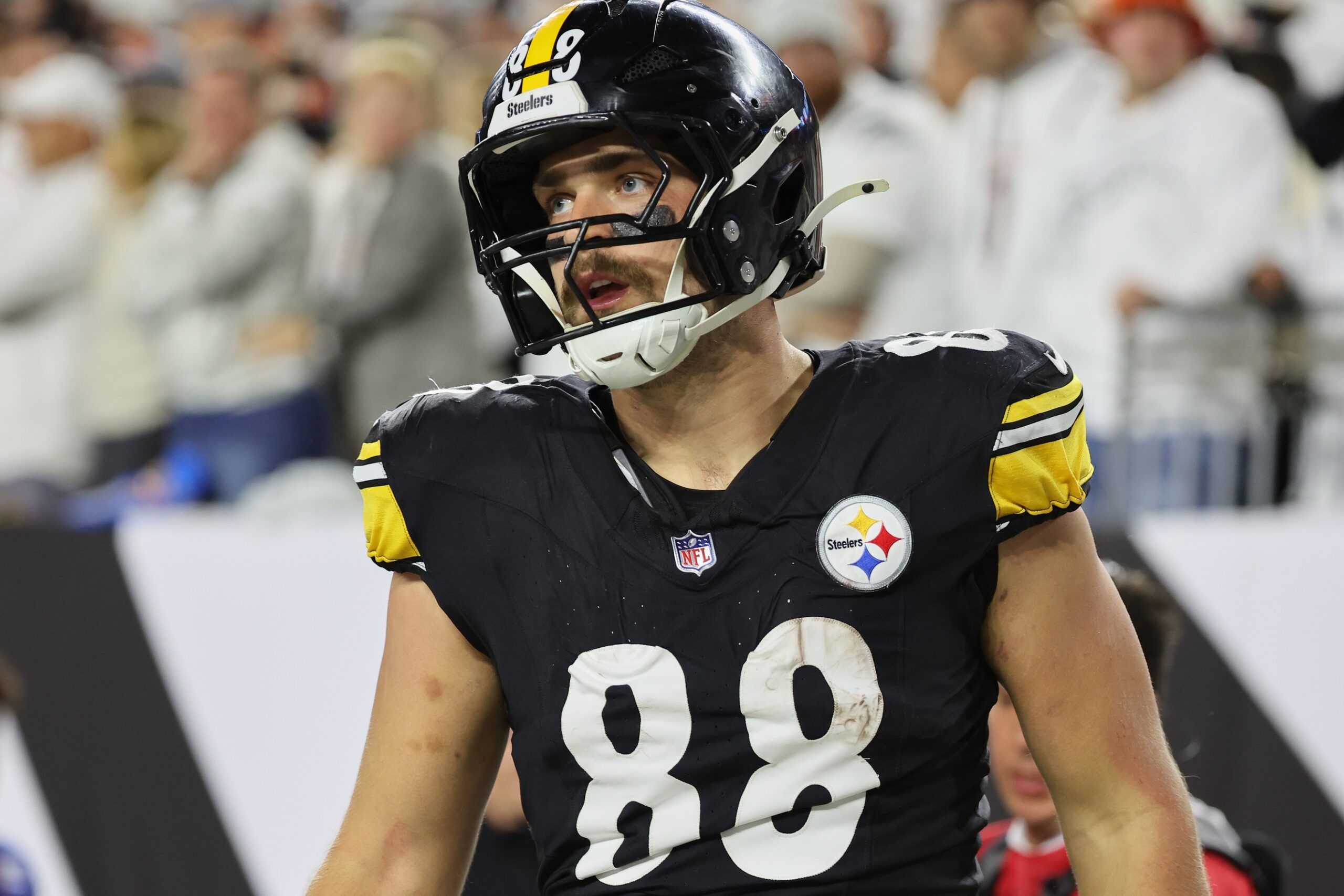 Pat Freiermuth Injury Update: What’s the Latest on the Steelers TE, and ...