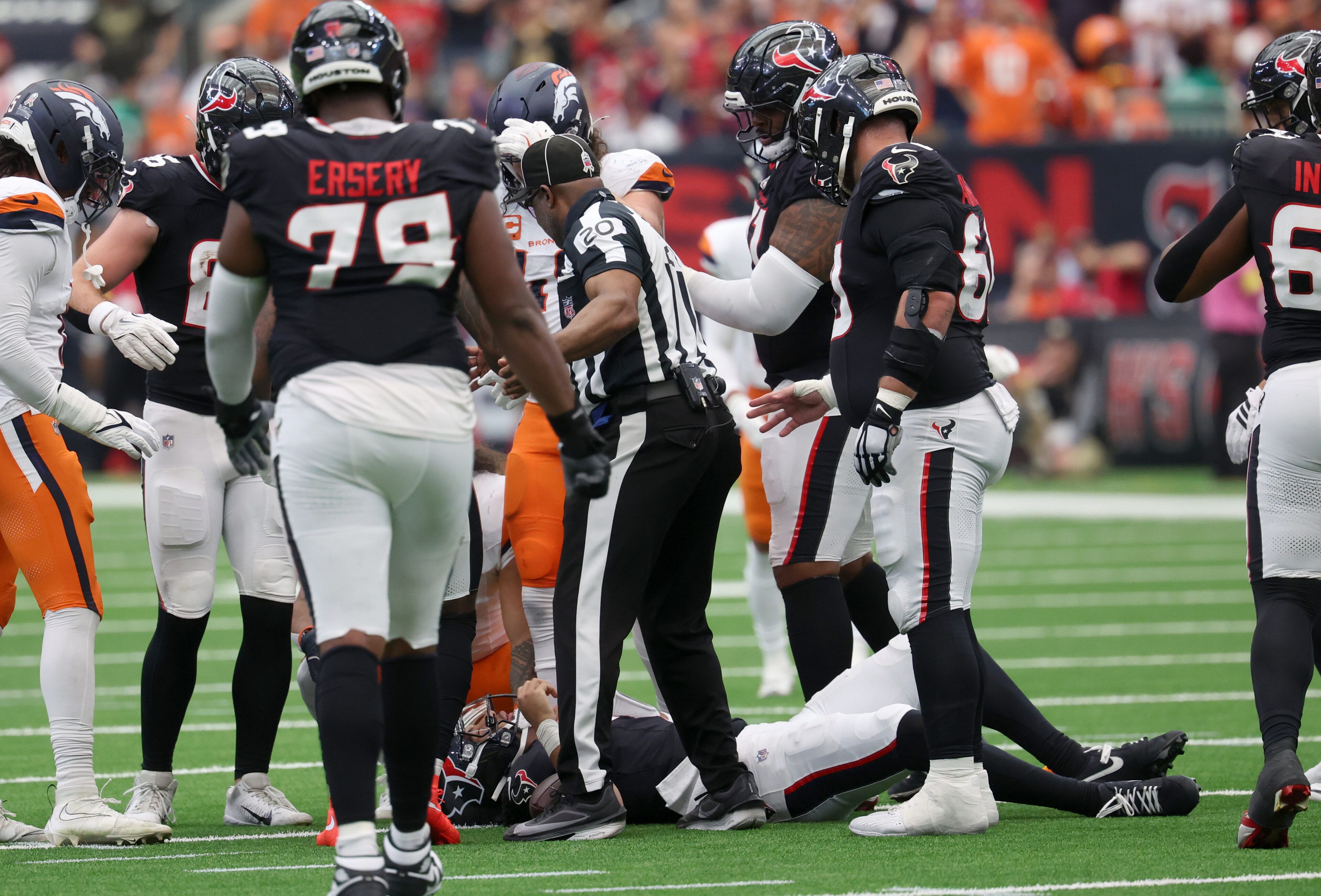 ‘It Was a BS Call’ – Texans Star Takes Issue With Scary Hit on C.J ...