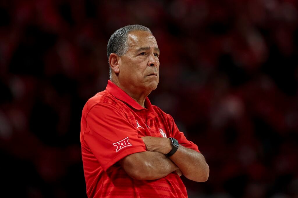 Kelvin Sampson Shares Nostalgia-Fueled Magic Johnson Story After ...