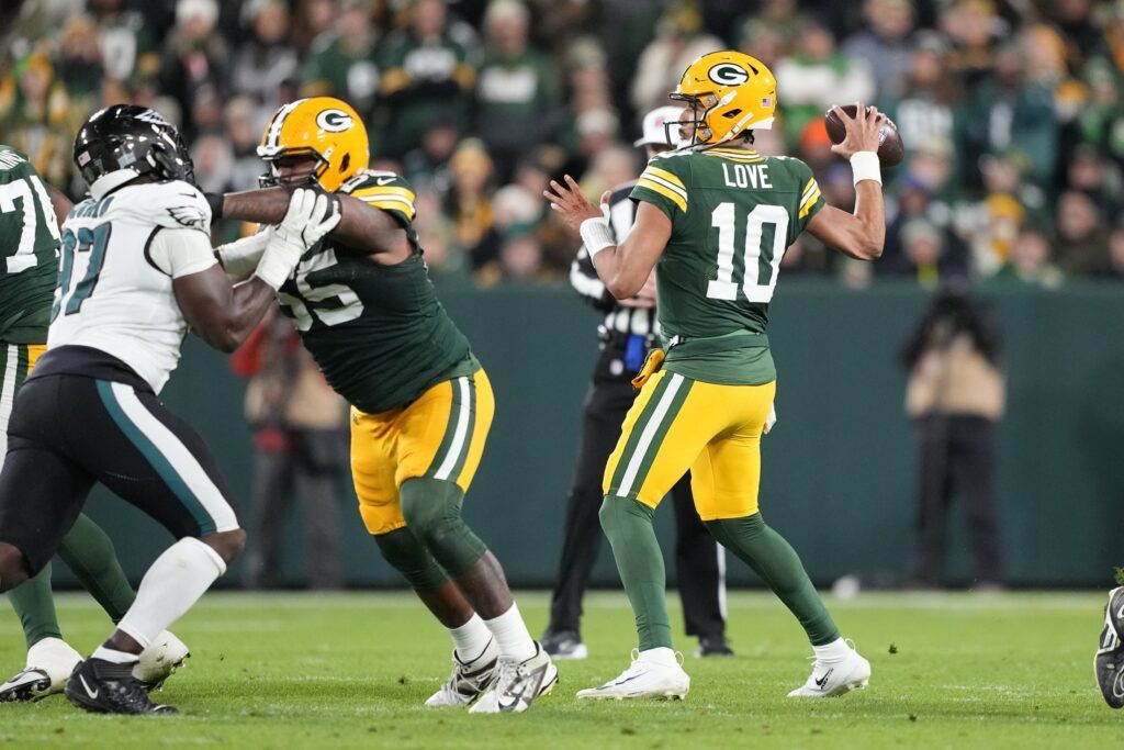 Has An NFL Game Ever Ended 0-0? Last Time a Scoreless Tie Happened As ...