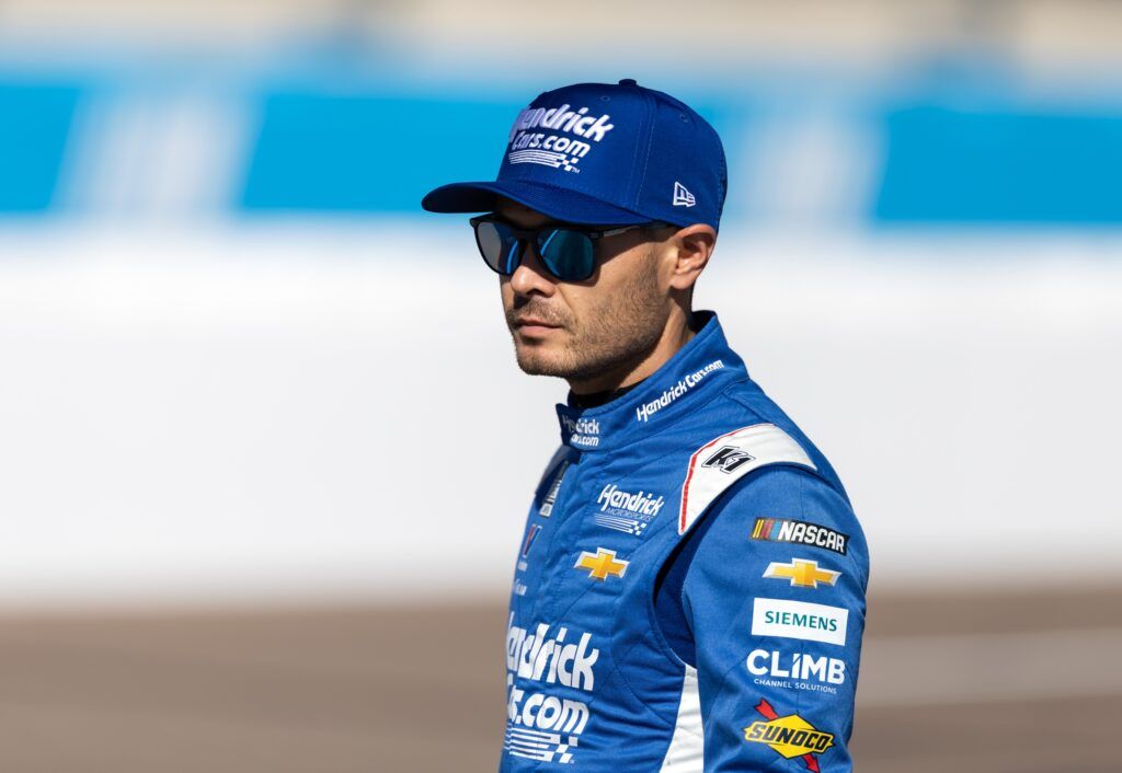 Cup Champion Kyle Larson’s Racing Return Shattered by Violent Mid-Race ...
