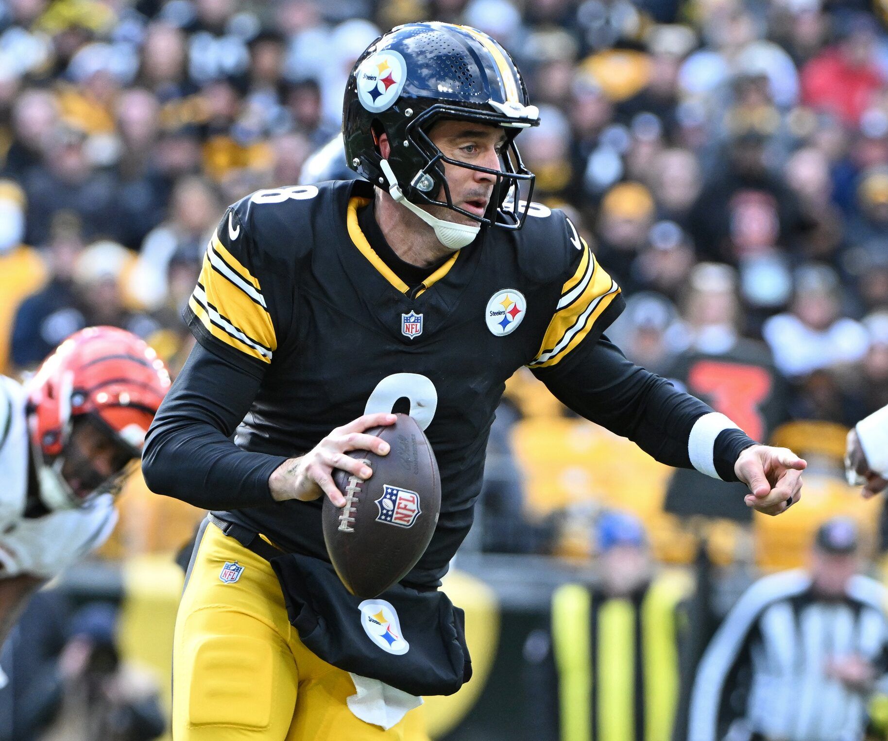 NFL World Reacts To Aaron Rodgers' Performance In Steelers-Bengals Game