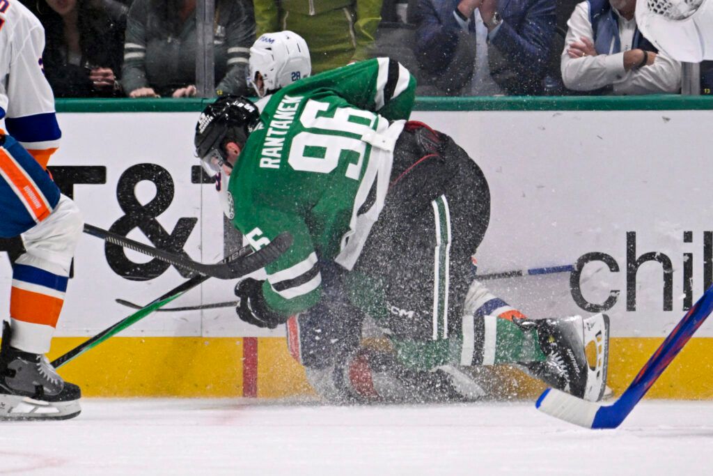 Islanders HC Patrick Roy Launches F-Bomb at Dallas Stars’ Mikko ...