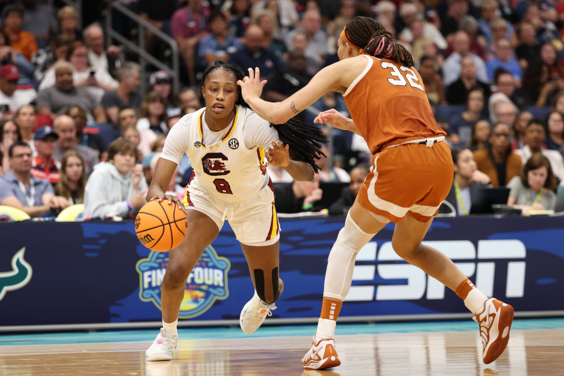 Dawn Staley’s Reaction to Joyce Edwards’ SEC Feat Earns a Loud Cheer ...