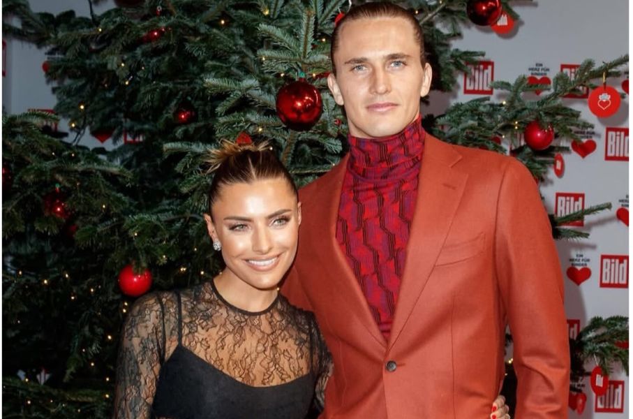 Alexander Zverev and Girlfriend Sophia All Glammed Up As They Pose With ...