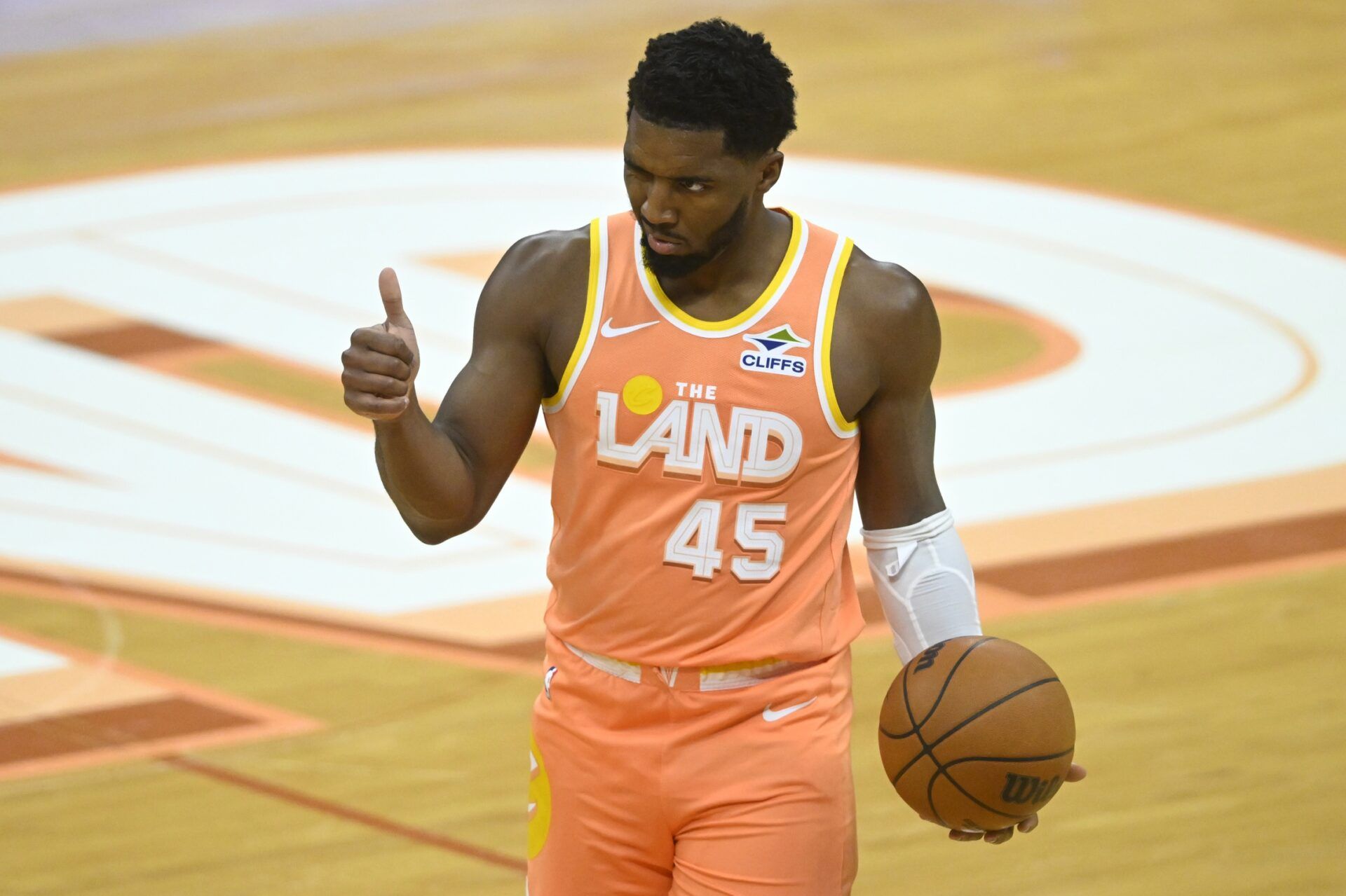 Cavaliers Star Donovan Mitchell Shows Off Hidden Talent, Insists He’s ...
