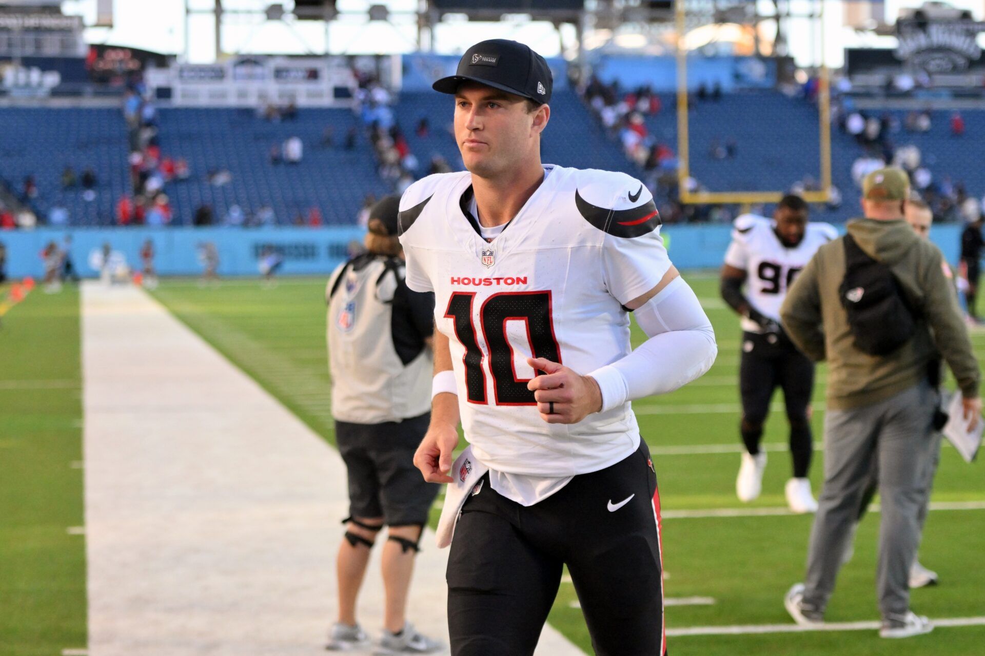 Davis Mills Fantasy Hub: Week 12 Injury Update, Start 'Em/Sit 'Em ...