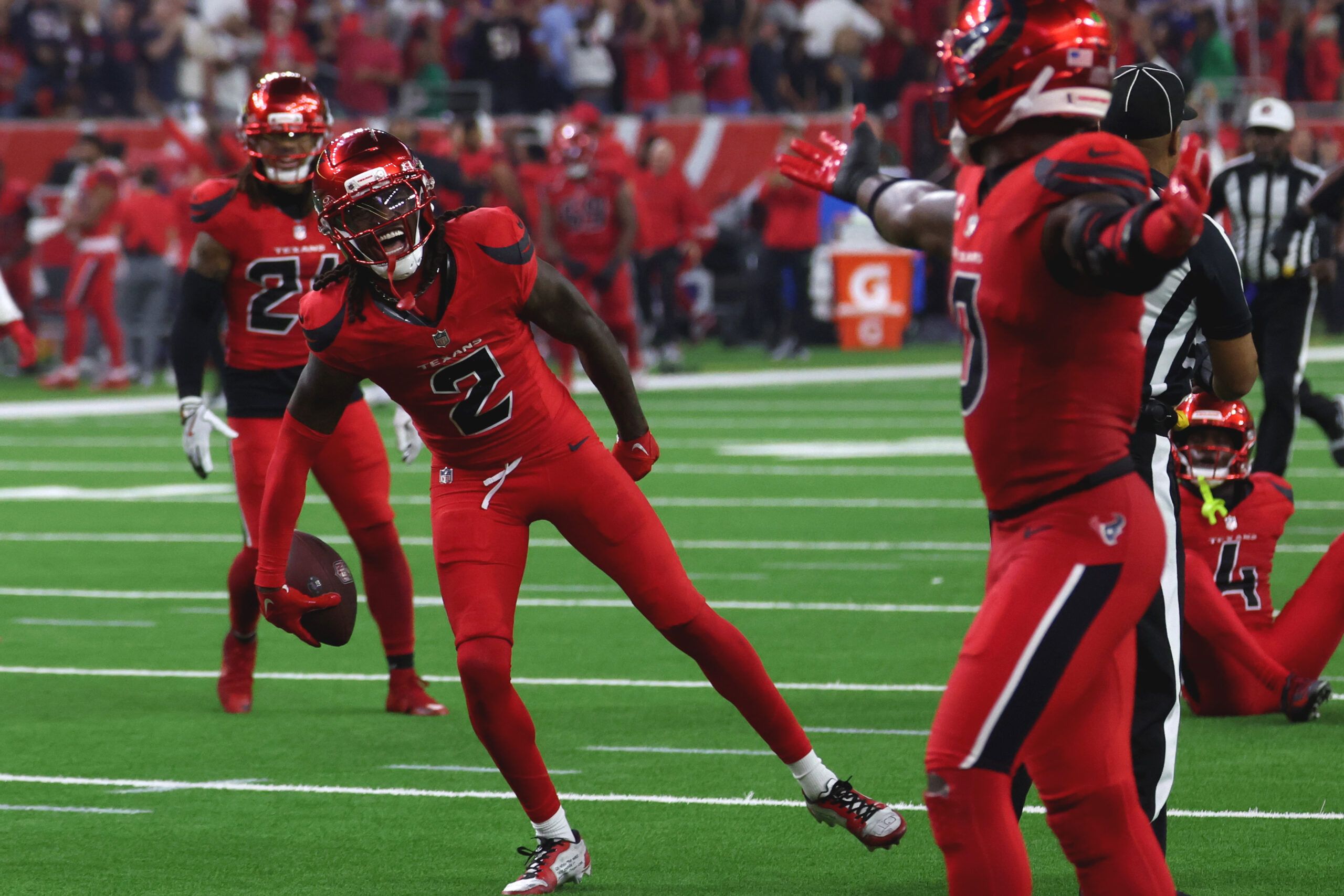 ‘Best Defense in the NFL’ — Fans React to Texans’ Dominant Win Over ...