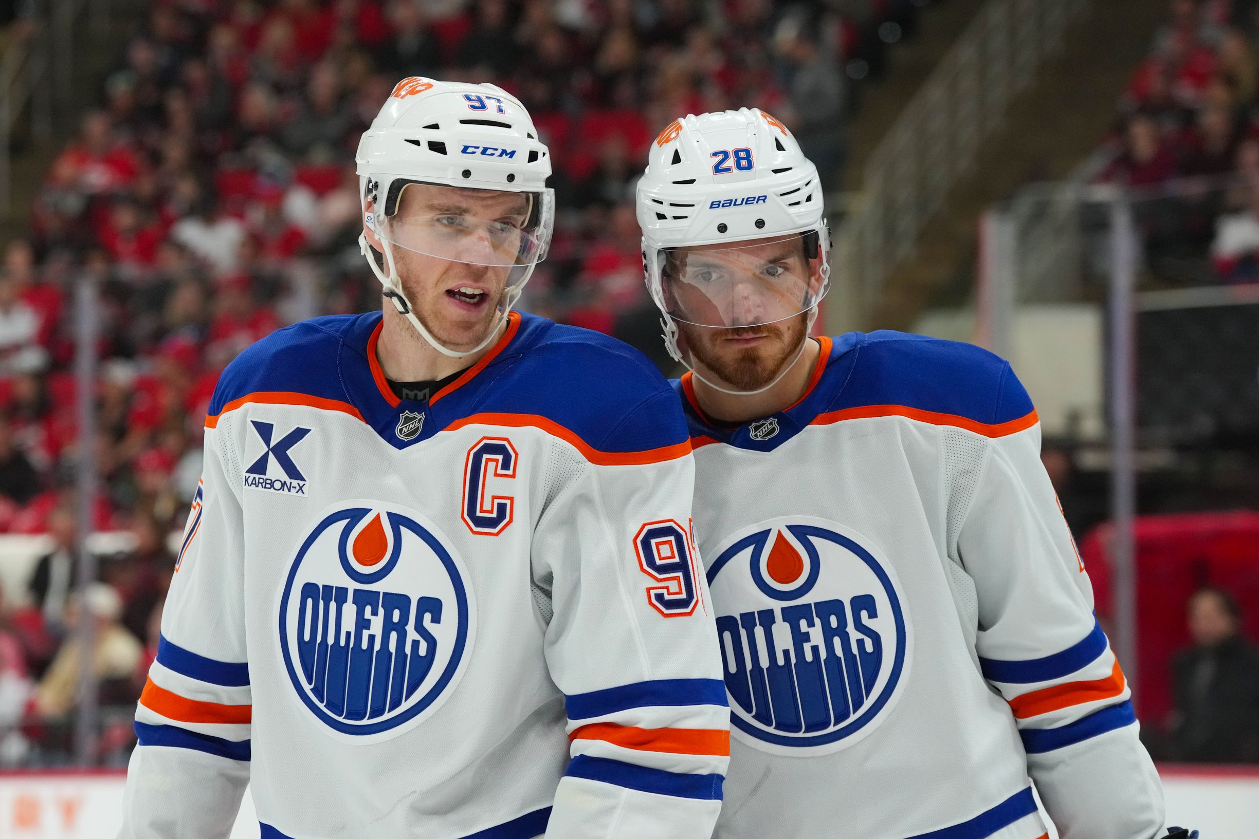 Oilers Fans Make Their Voice Heard Over Jack Roslovic’s Agonizing Miss ...