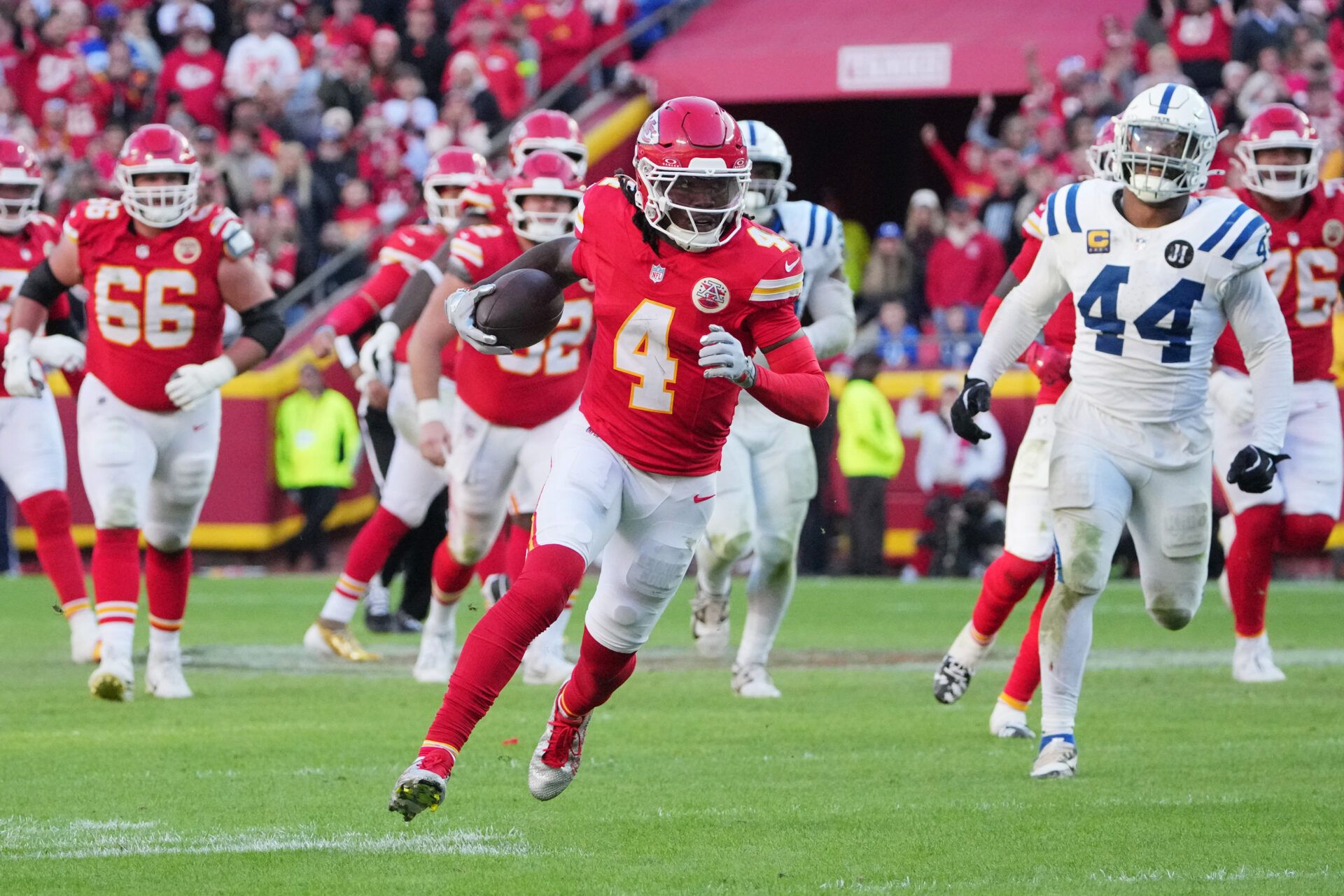 Rashee Rice Injury Update: What Happened to the Chiefs Star in Week 12 ...